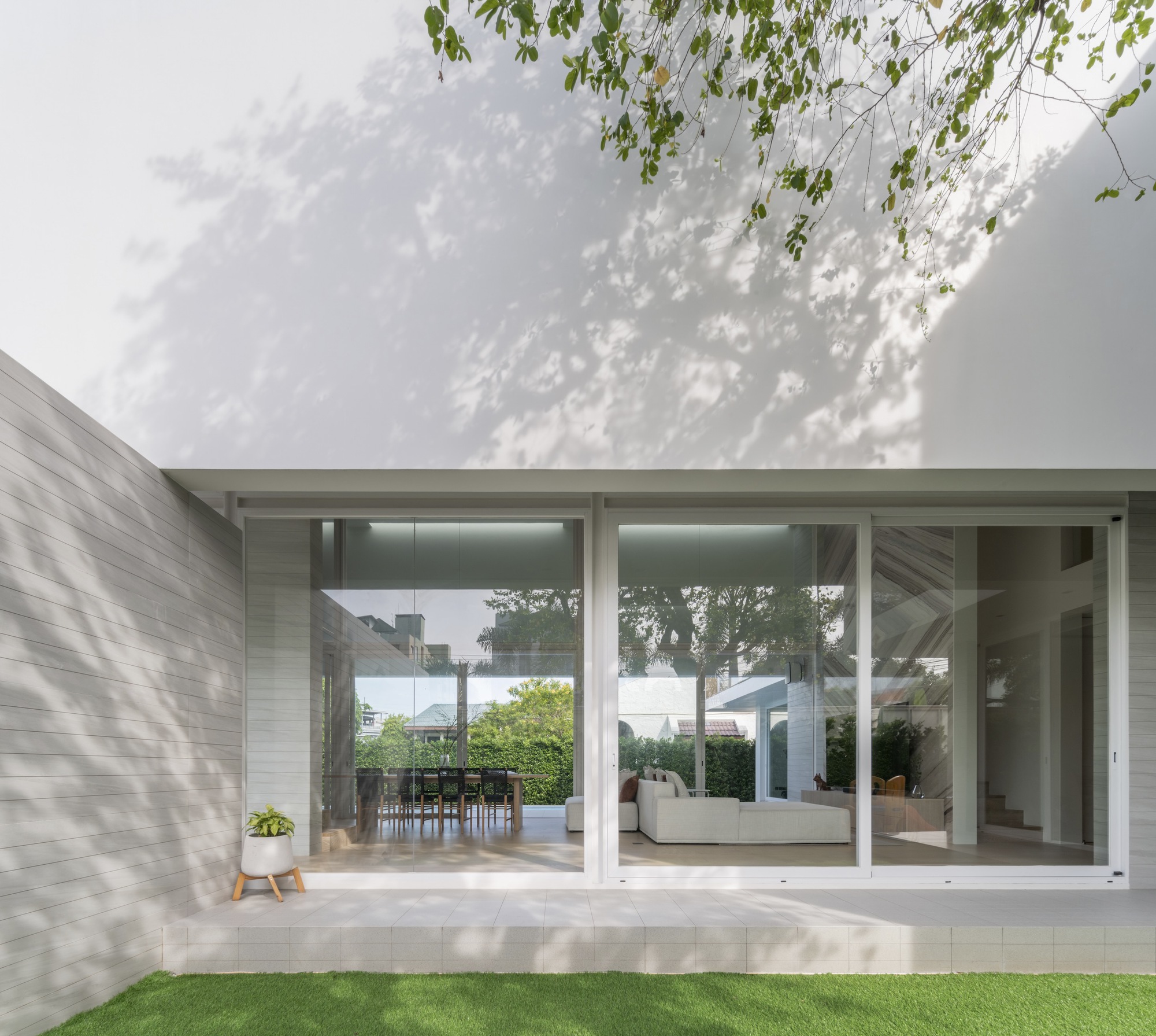 Gallery of TJ House / One and a Half Architects - 23