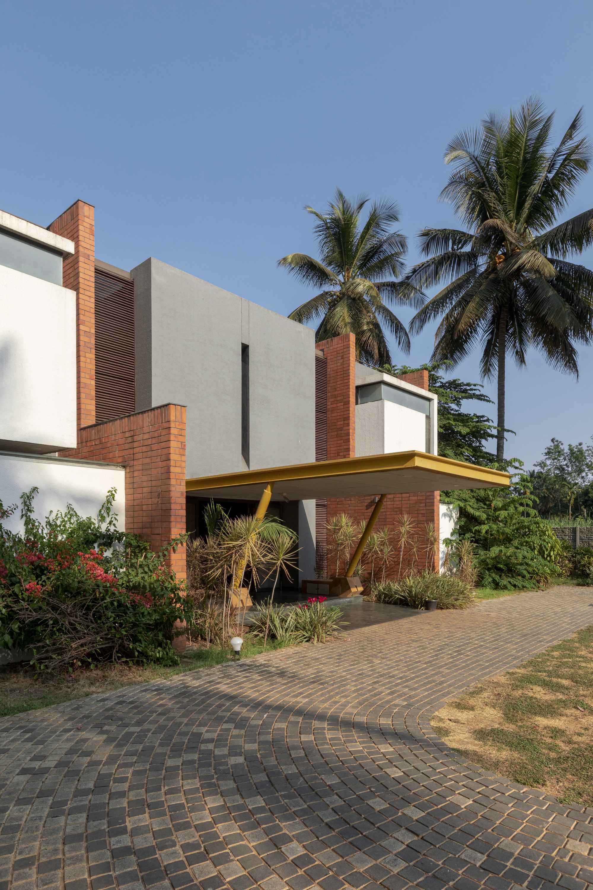 Gallery of Riverstone Holiday Home / Collage Architecture Studio - 2