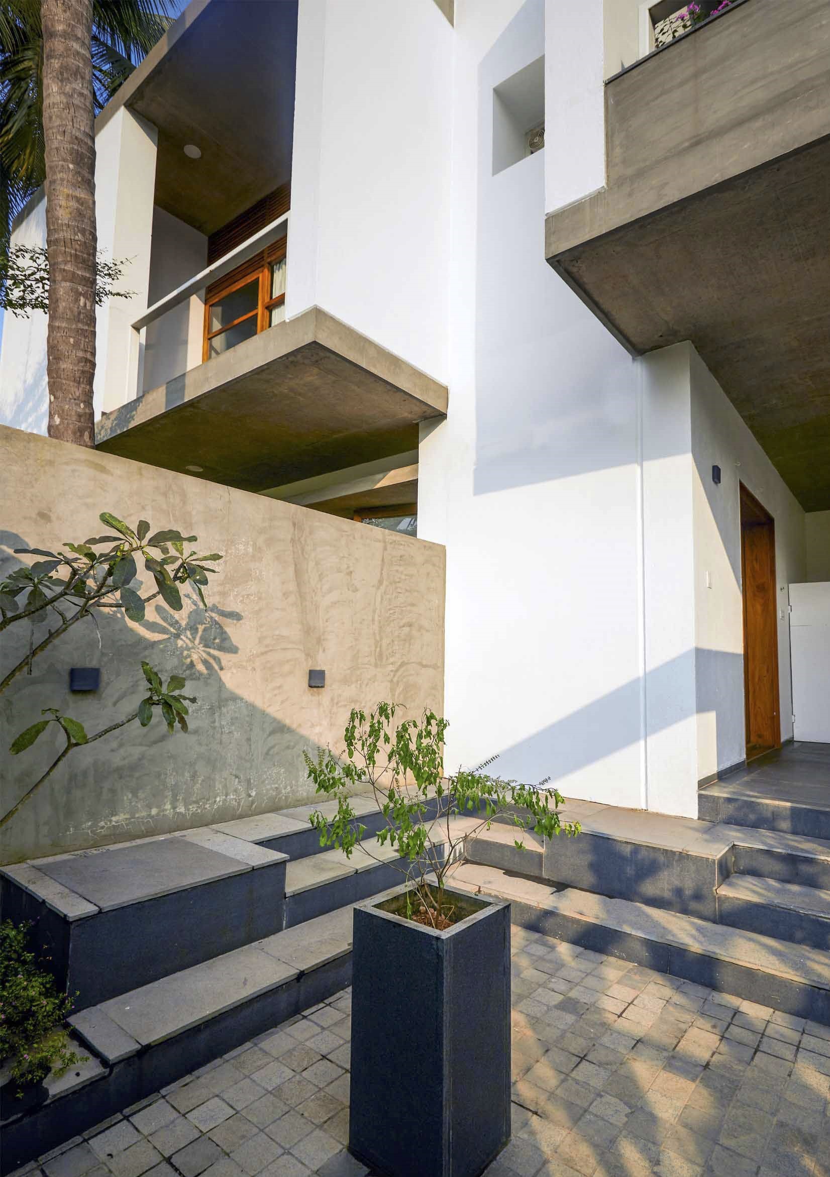 Gallery of AAYI House / Collage Architecture Studio - 13