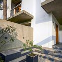 AAYI House / Collage Architecture Studio | ArchDaily