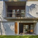 AAYI House / Collage Architecture Studio | ArchDaily