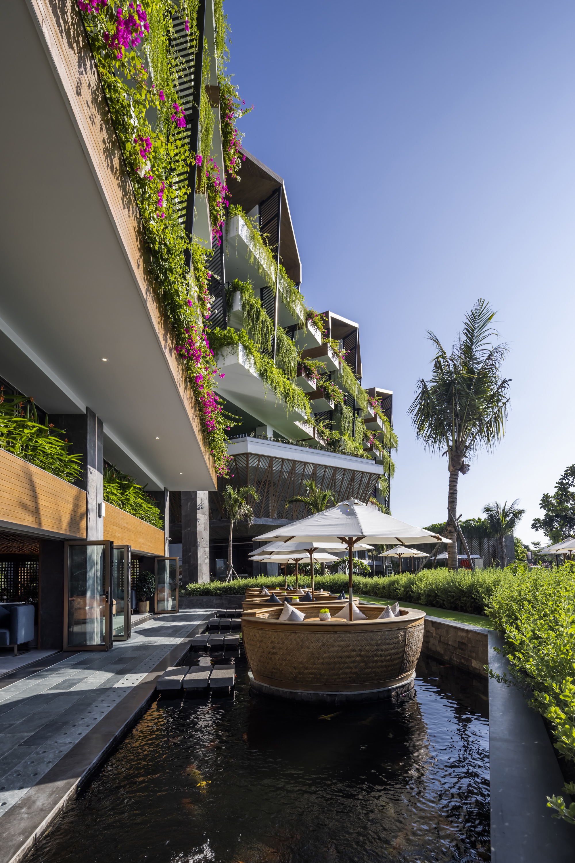 Gallery of Bellerive Resort / AVA Architects - 12