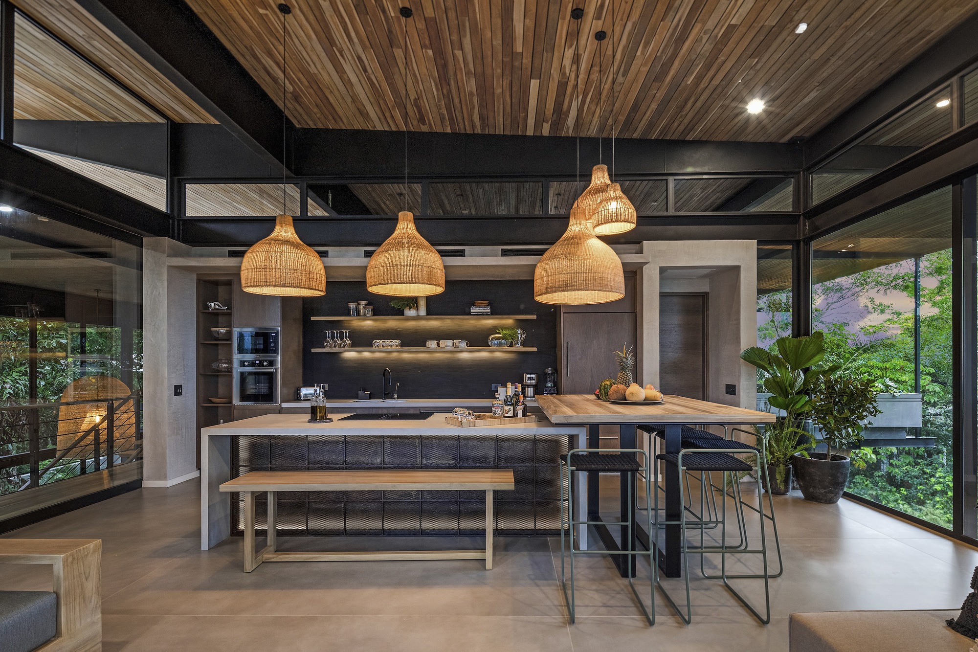 Gallery of Raintree House / Studio Saxe - 13