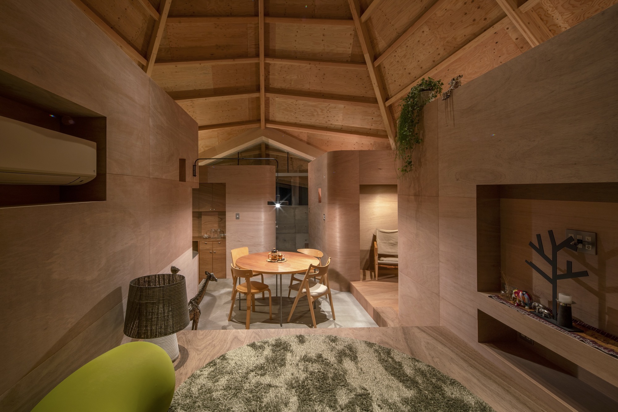 Gallery of Su-pider House / UID Architects - 11