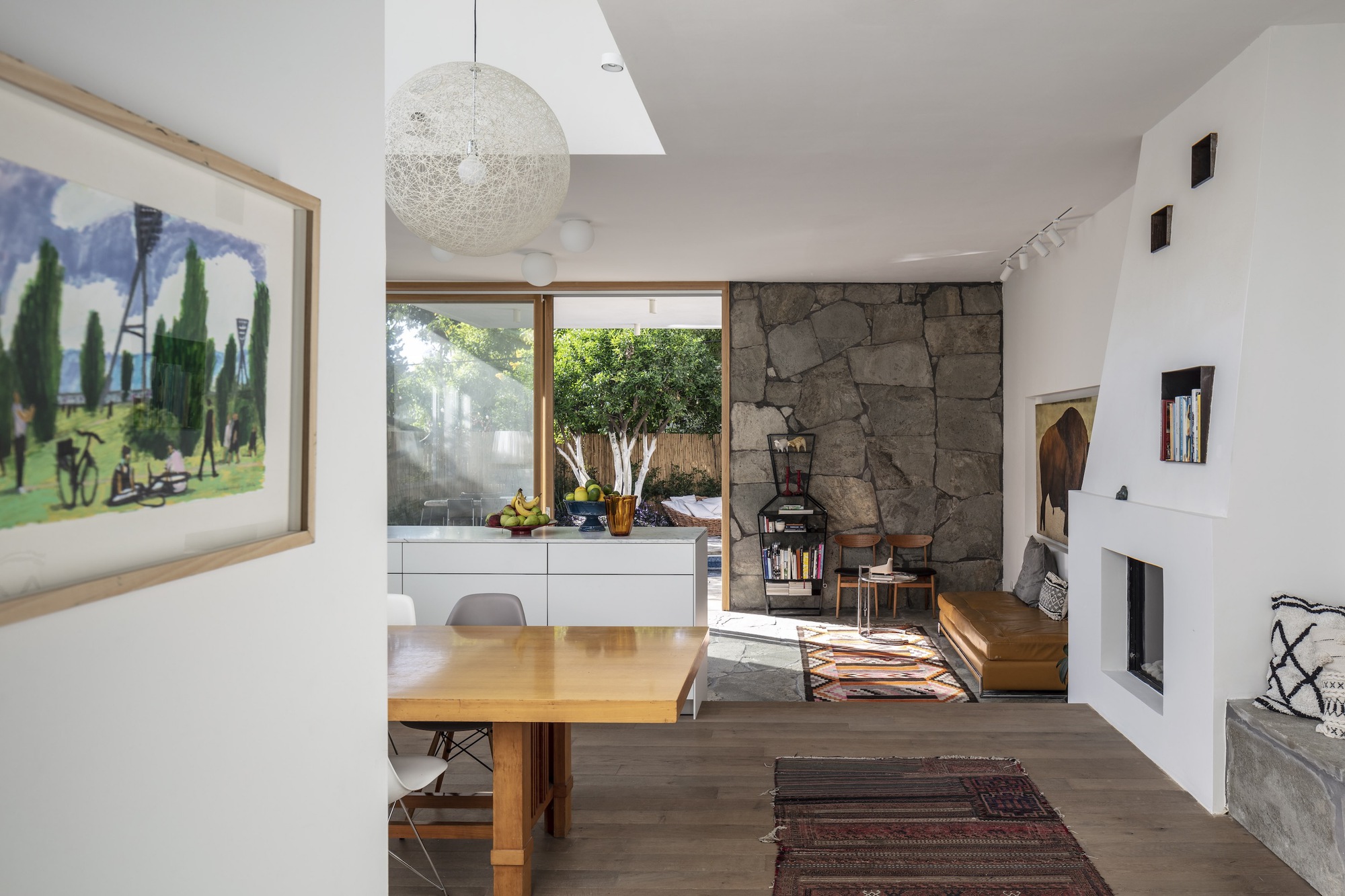 Gallery of The White Box House / Yaniv Pardo Architects - 12