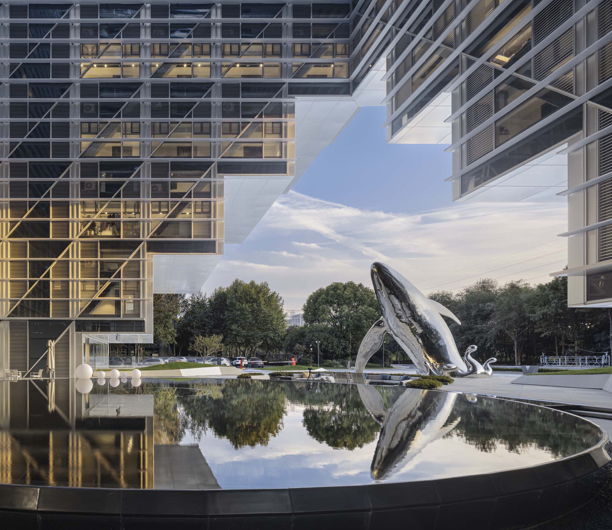 Gallery of Hangzhou DEEP BLUE Office Building / GLA Design - 15