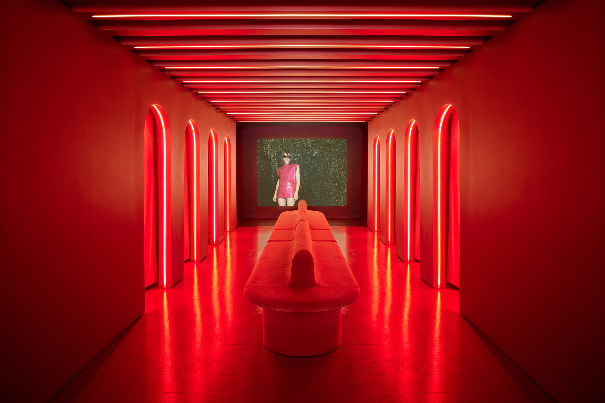 Gallery of RtA Soho Store / Dan Brunn Architecture - 9