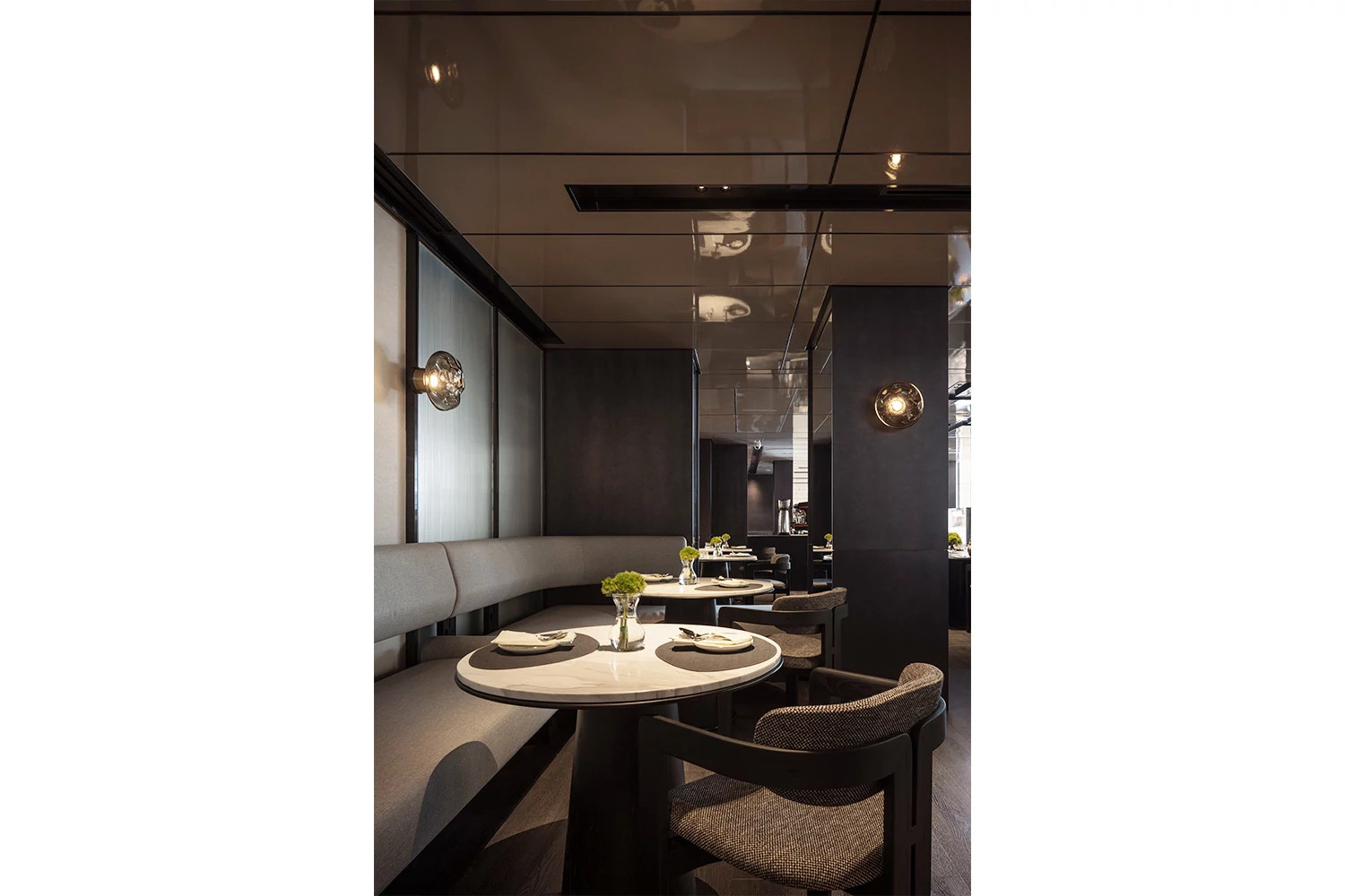 Gallery of Local Inspiration for Contemporary Design: Hilton Singapore ...