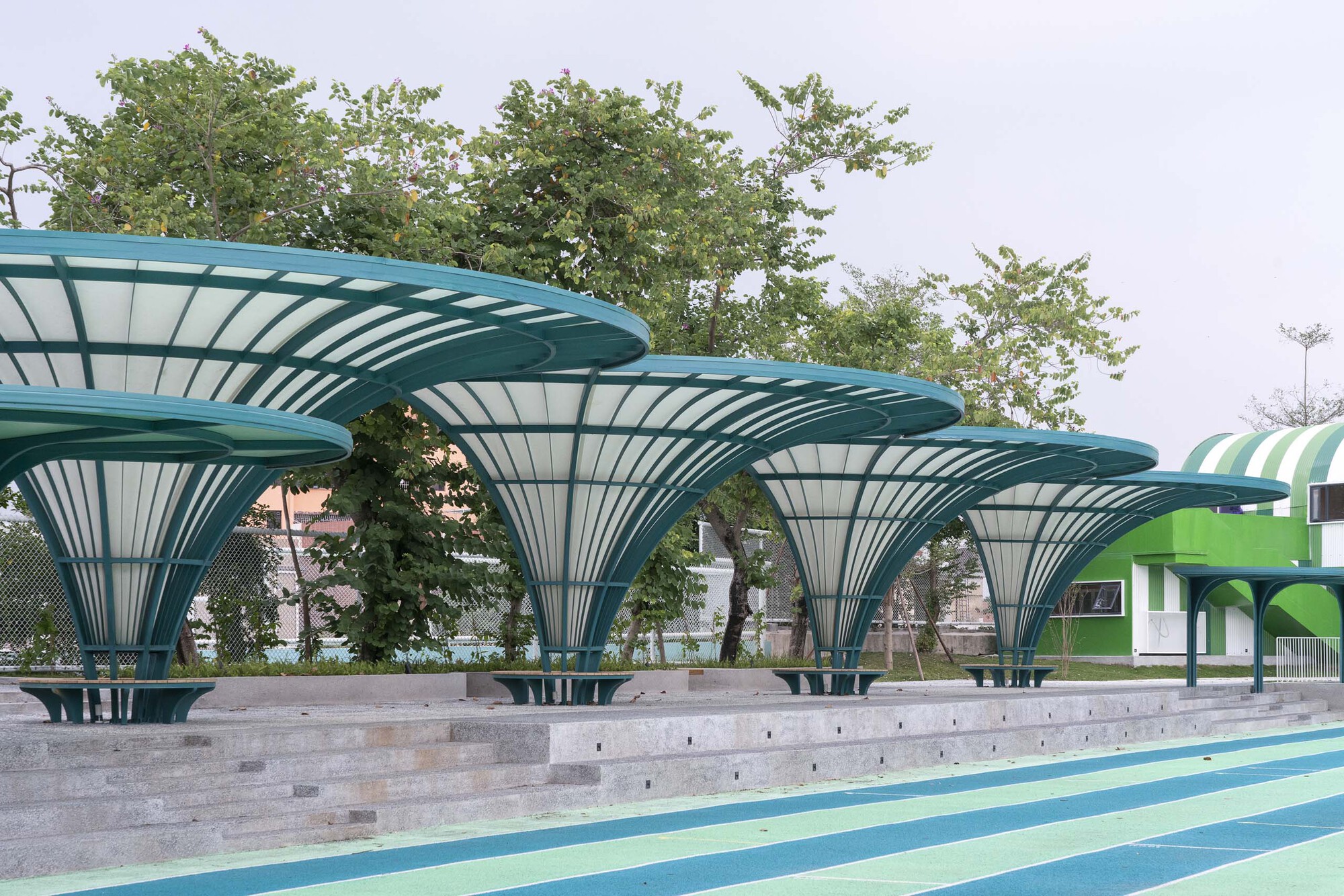 Gallery of Renovation of the Jinping Lower Primary School / Atelier cnS ...