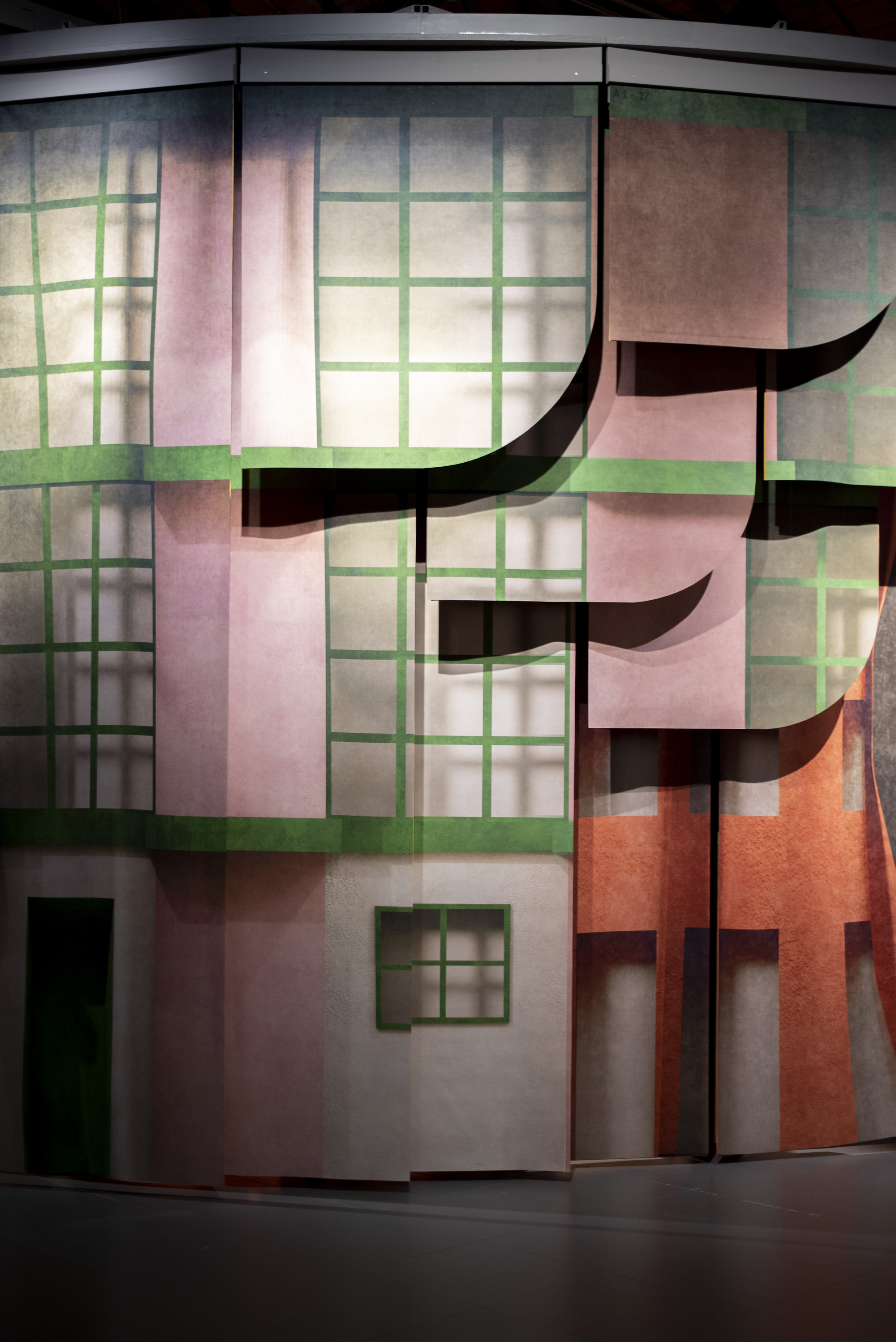 Galeria de Space Popular adapta os conceitos de urbanismo de Aldo Rossi ...