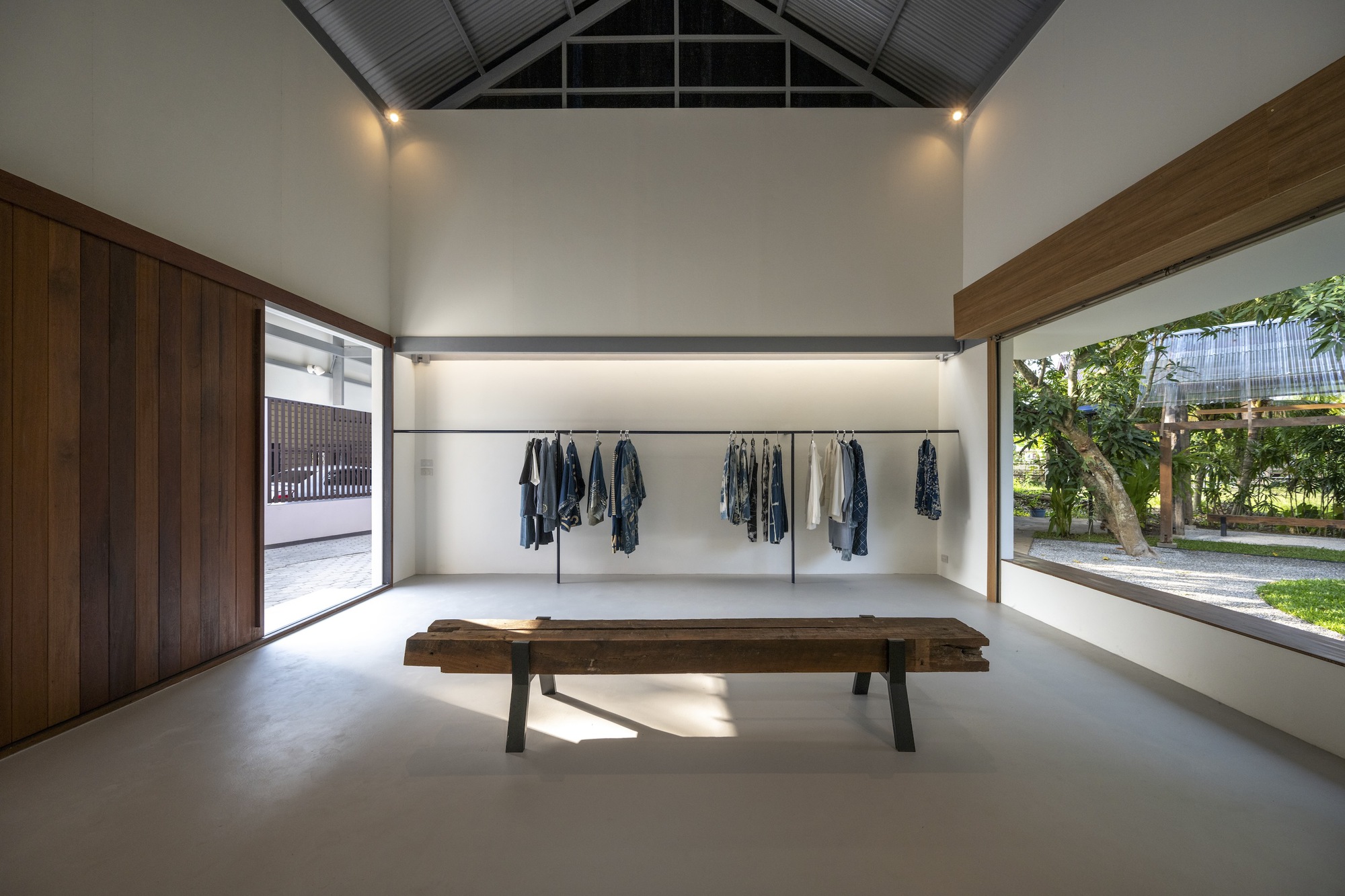 Galeria de Ateliê Long Goy / Sher Maker - 18