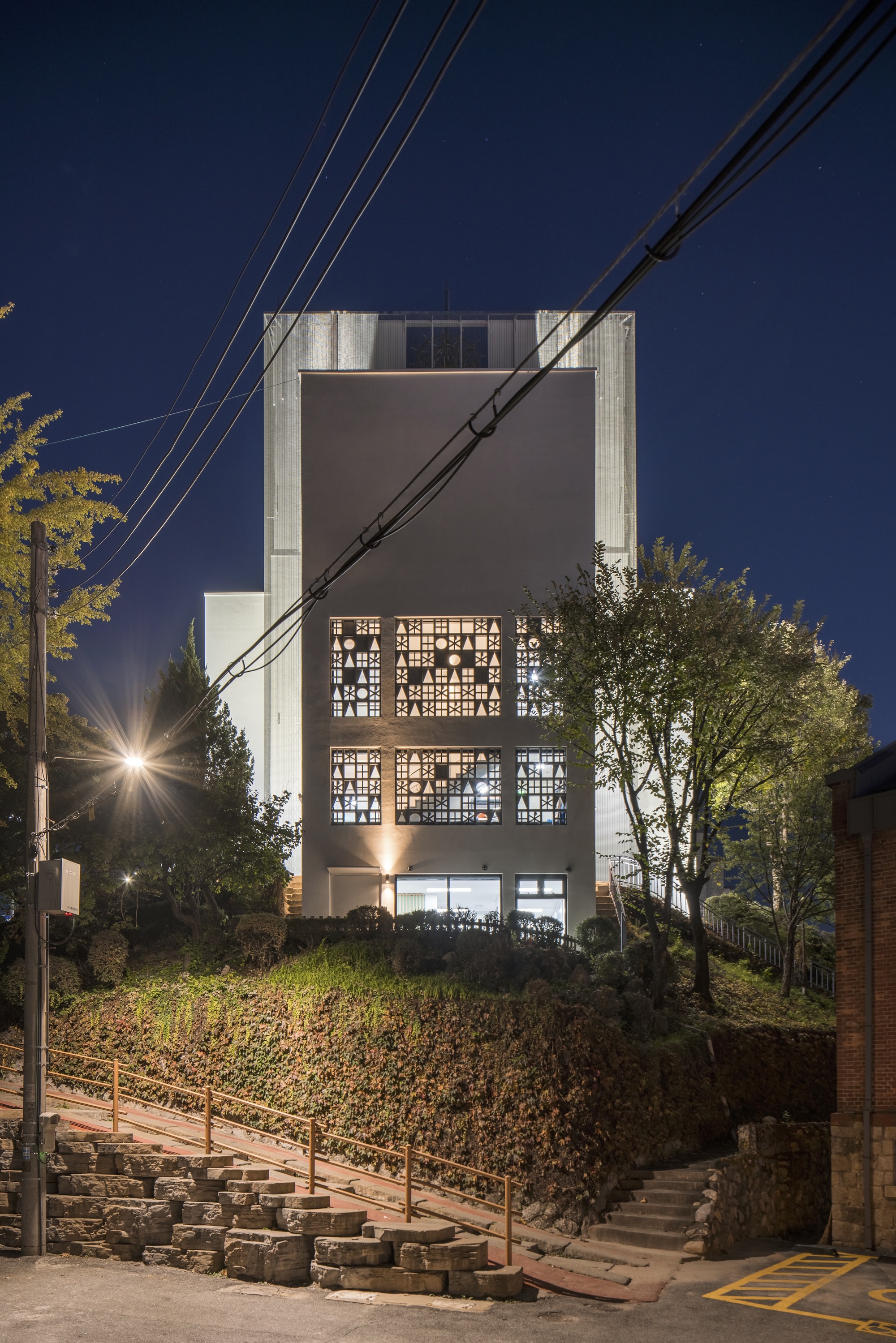 Gallery of Chuncheon Art Plaza Bomnae Theater / Simplex Architecture - 19