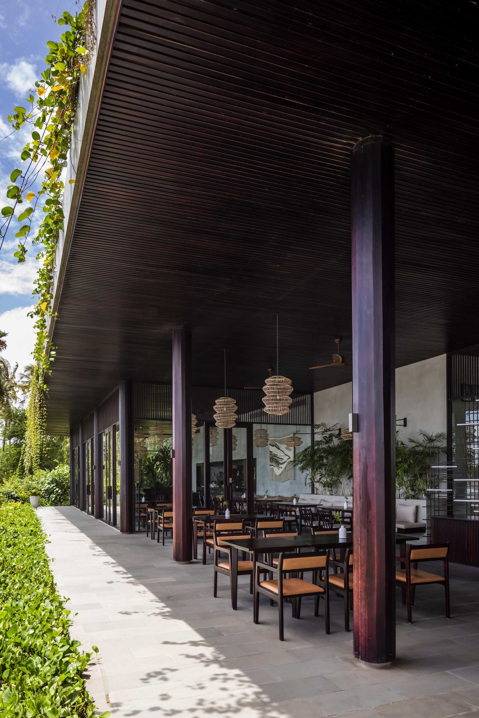 Gallery of Amber Kampot Resort / Bloom Architecture - 5