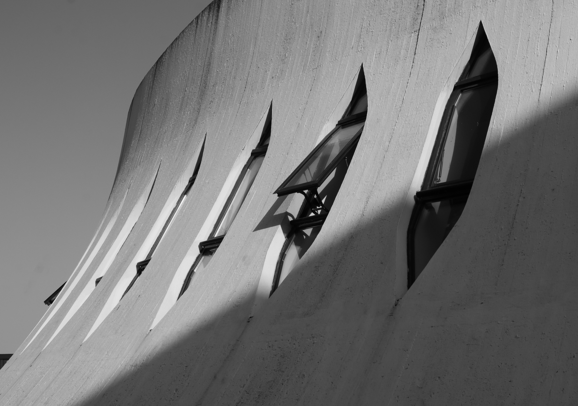 Gallery of Espace Oscar Niemeyer in Le Havre, Through Paul Clemence’s ...