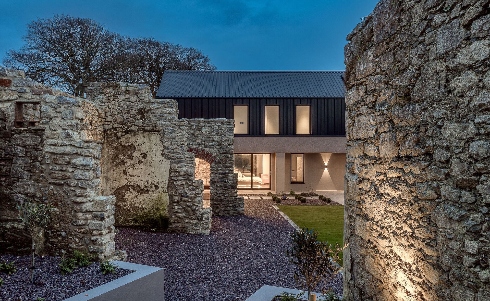 Gallery of Walled Garden House / Steve Burke - 10