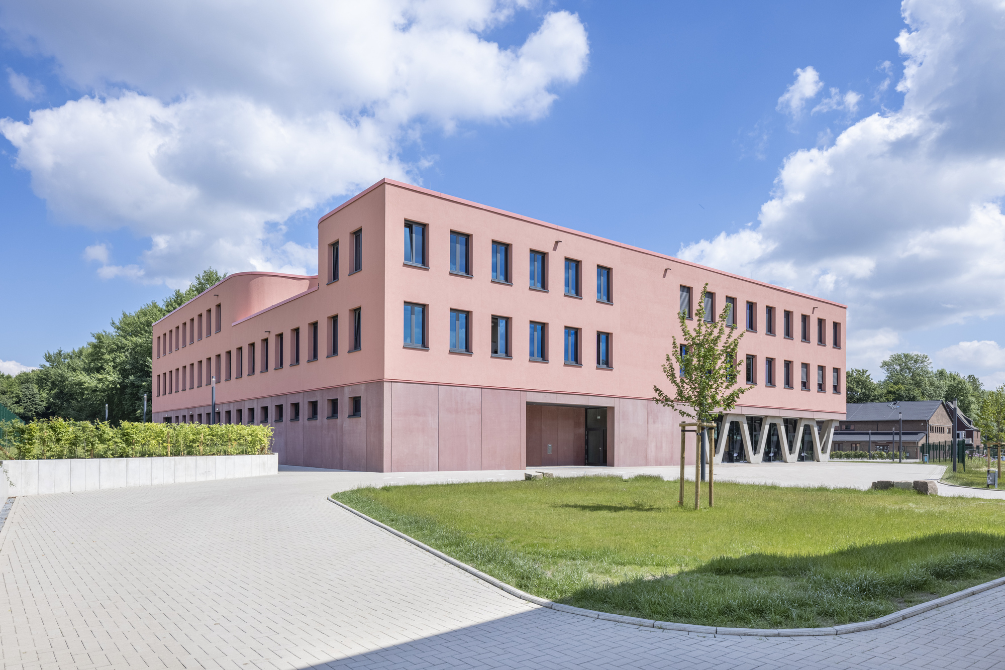 Gallery of Reinoldi Comprehensive School / SSP SchürmannSpannel - 3