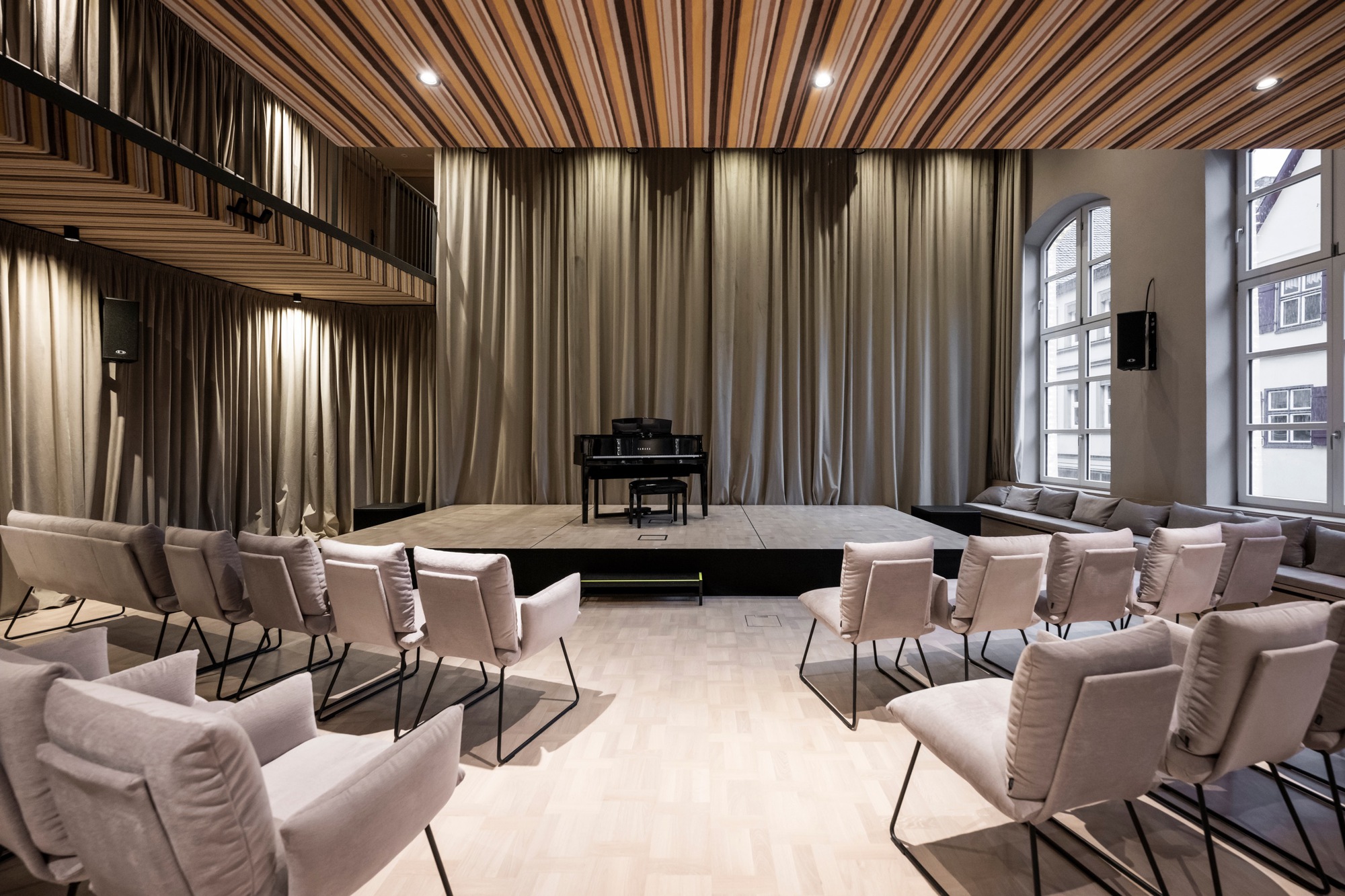 Gallery of Golden Rose Hotel / noa* network of architecture - 21