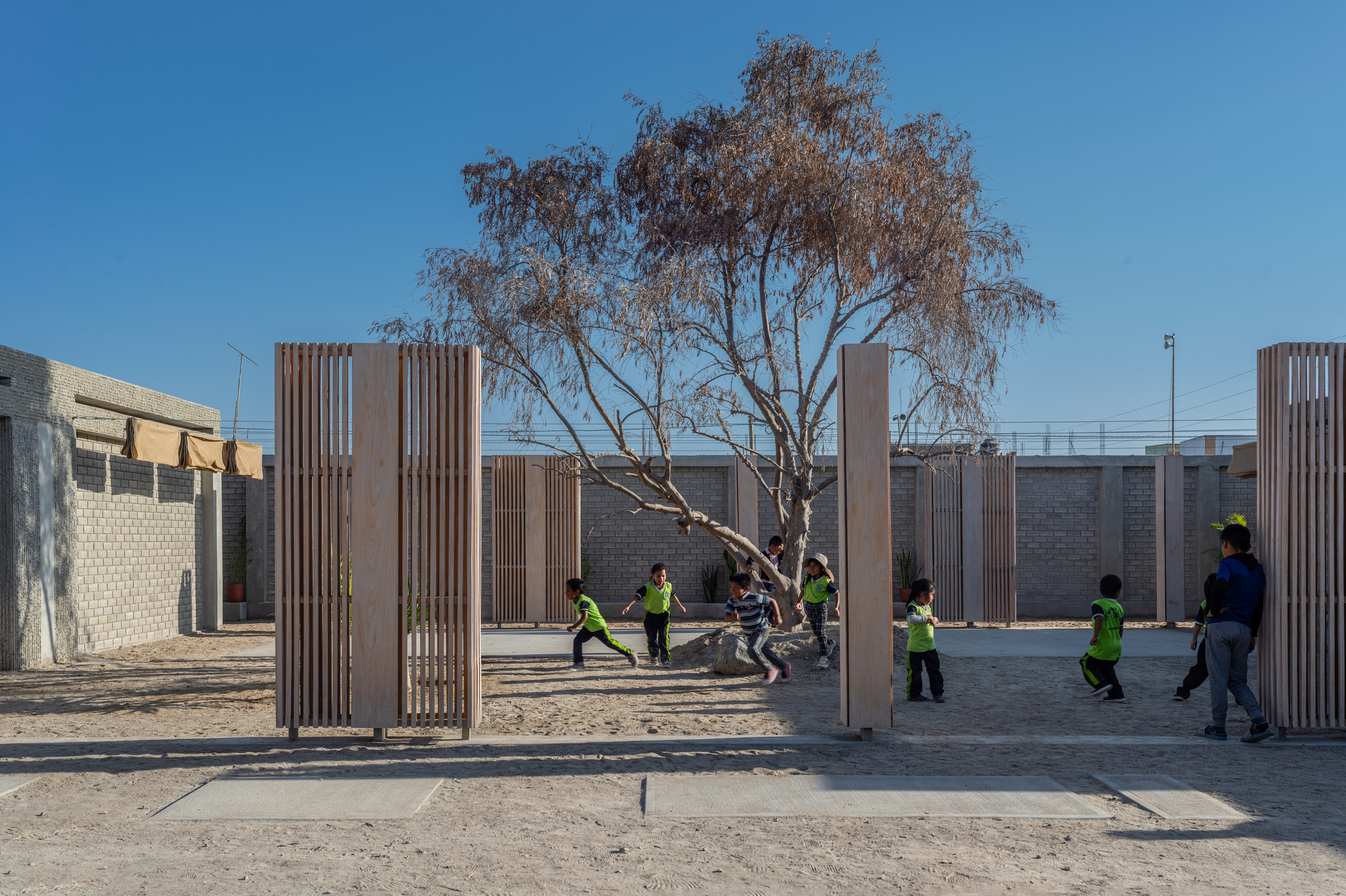 Gallery of Elementary School in Santa Cruz de Villacuri Community ...