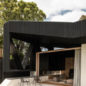 Ha Ha Haus / FIGR Architecture & Design | ArchDaily