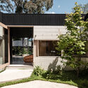 Ha Ha Haus / FIGR Architecture & Design | ArchDaily