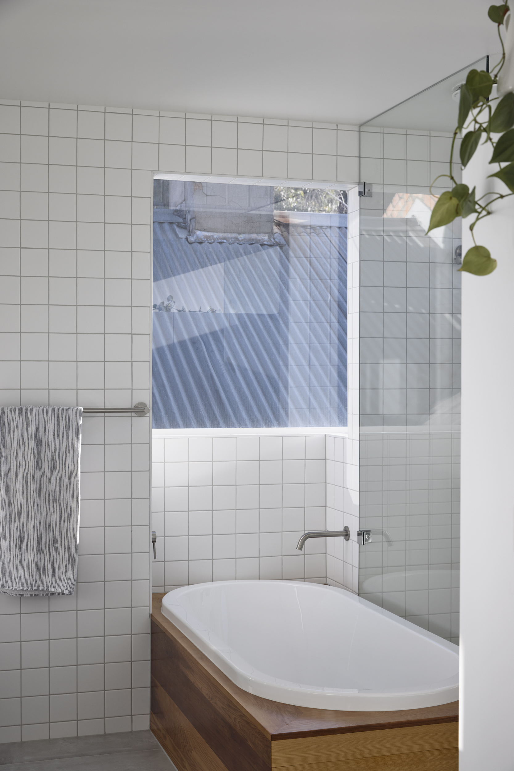 Gallery of Pergola Extension / Krisna Cheung Architects - 9