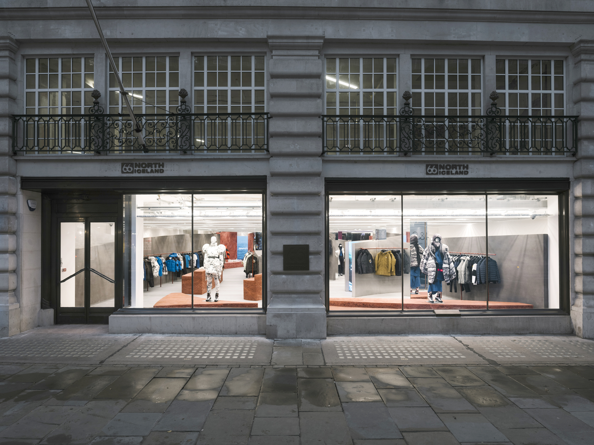 Gallery of 66° North Flagship Store / Gonzalez Haase Architects - 23