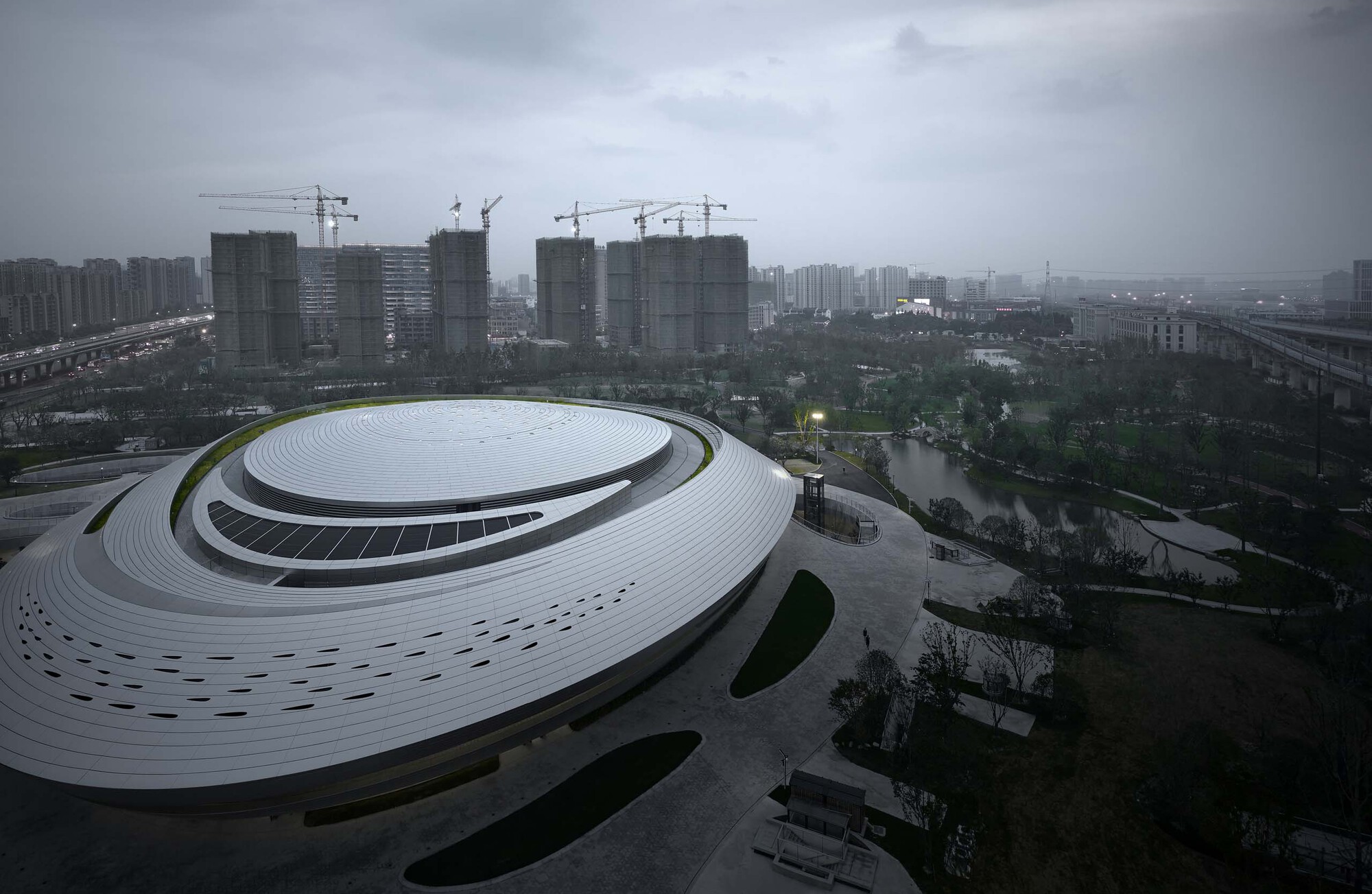 Gallery of China Hangzhou E-sports Center / CSADI - 17