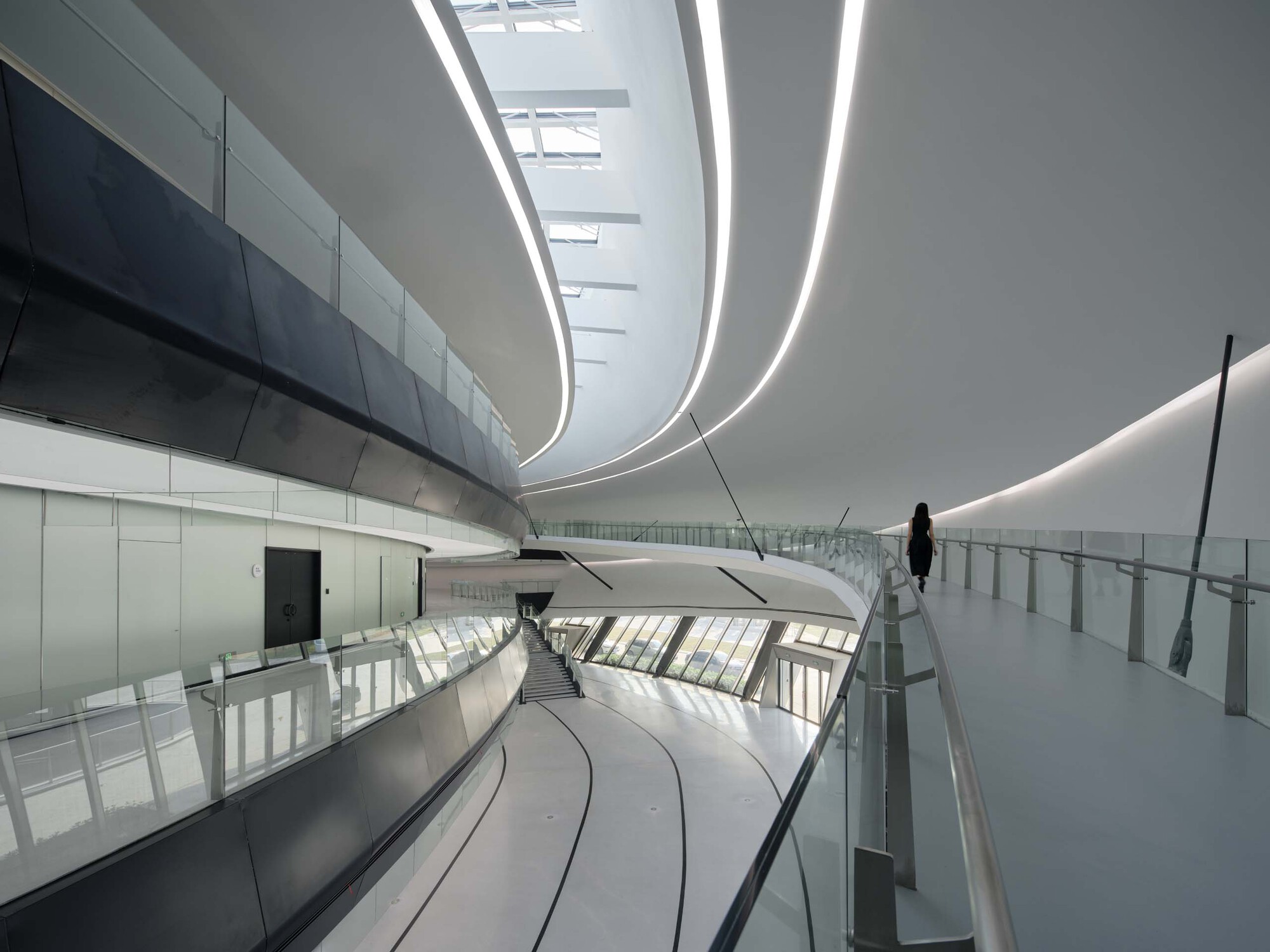 Gallery of China Hangzhou E-sports Center / CSADI - 30
