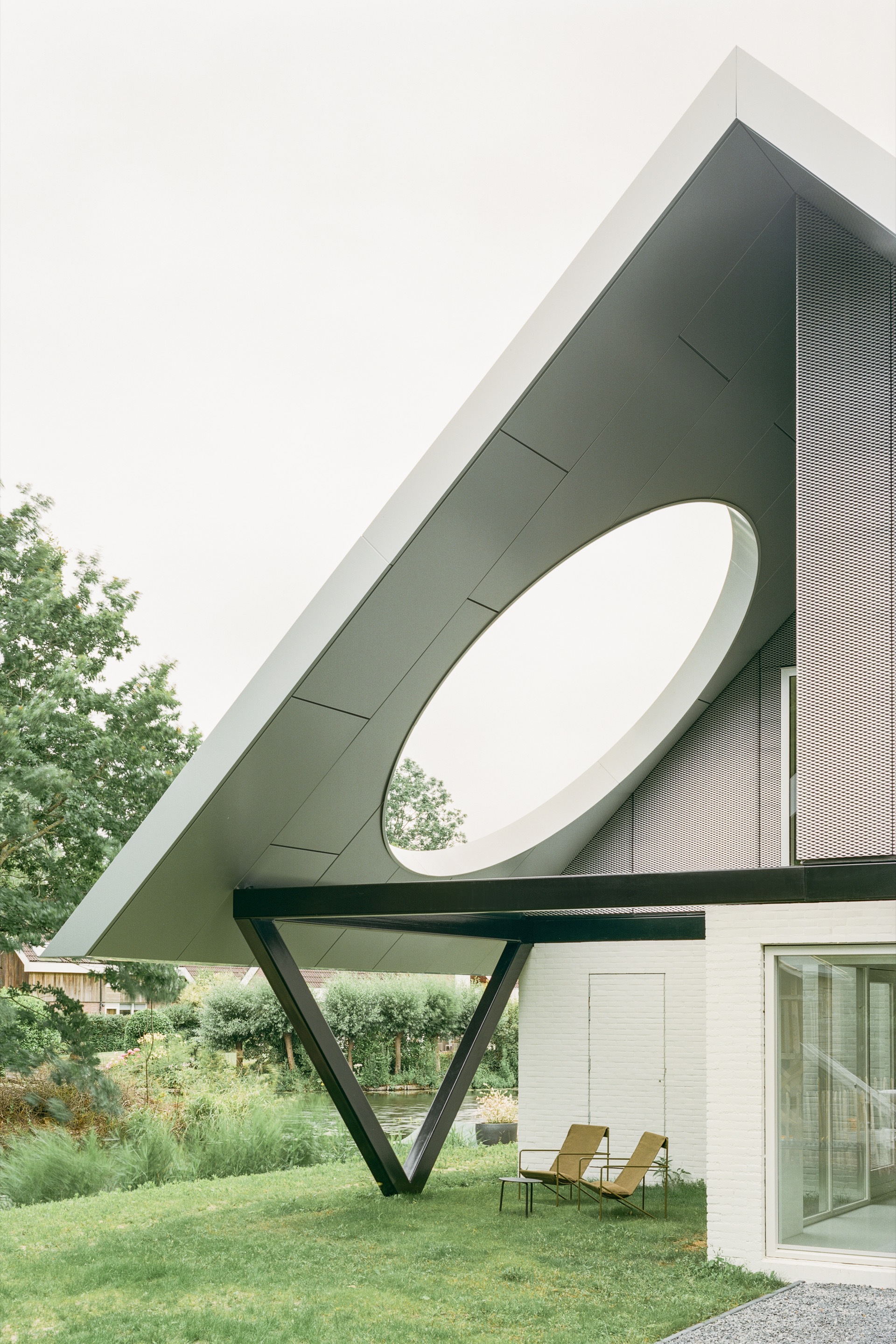 Gallery of AB House / Space Encounters - 8