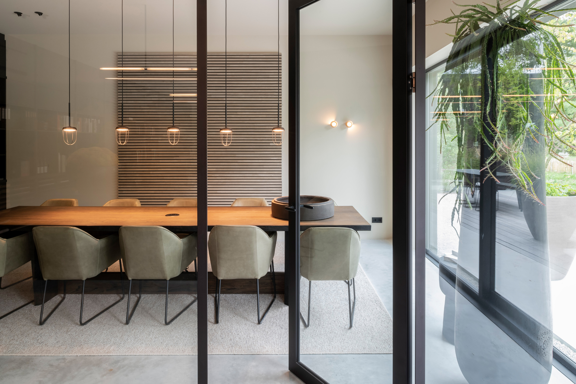 Gallery of Black Barn / studio] [Space architecten - 15