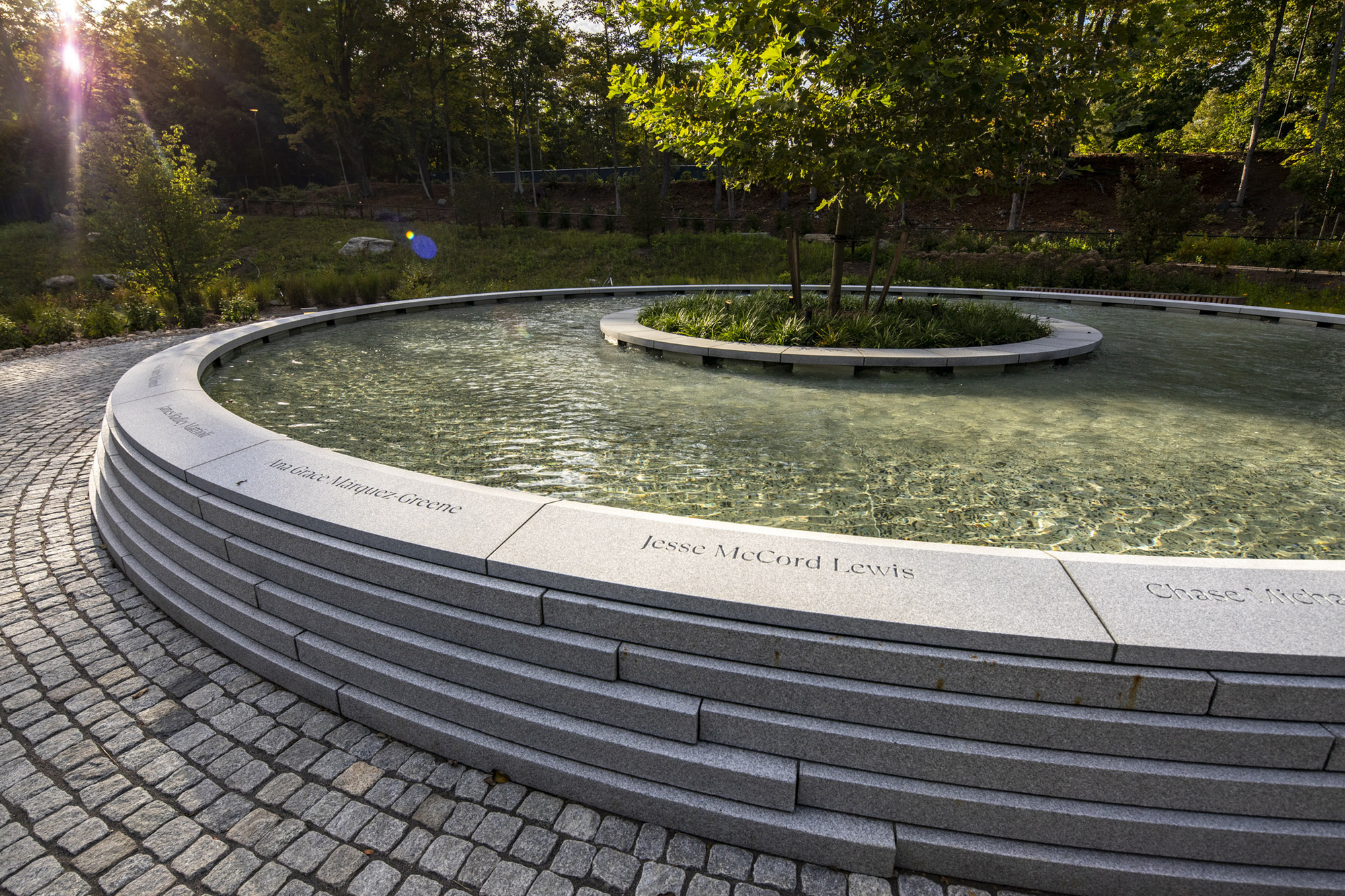 Gallery of The Clearing Memorial / SWA Group - 10