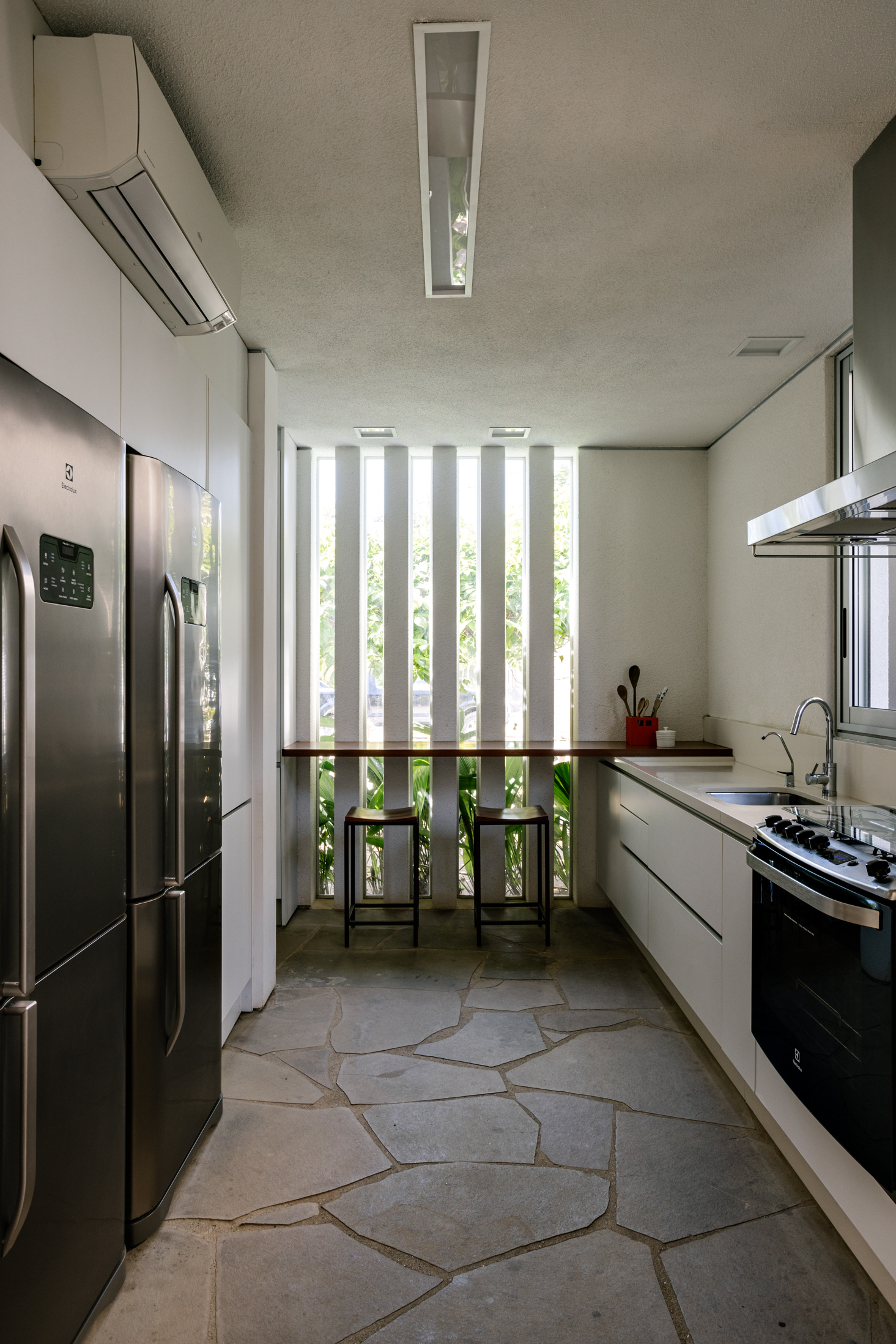 Gallery of Guaecá House / Gui Mattos - 22