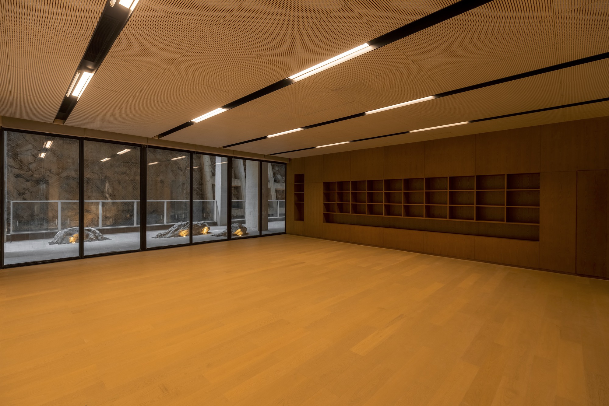 Gallery of SLF Primary and Secondary School / HIBINOSEKKEI + Youji no ...