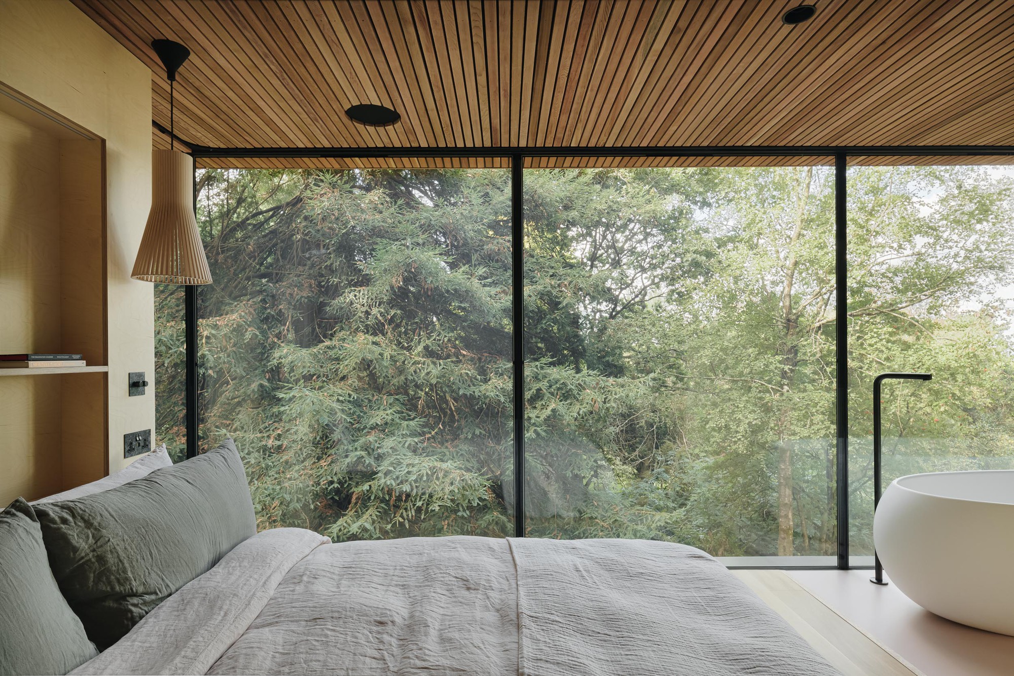 Gallery of Looking Glass Lodge / Michael Kendrick Architects - 18