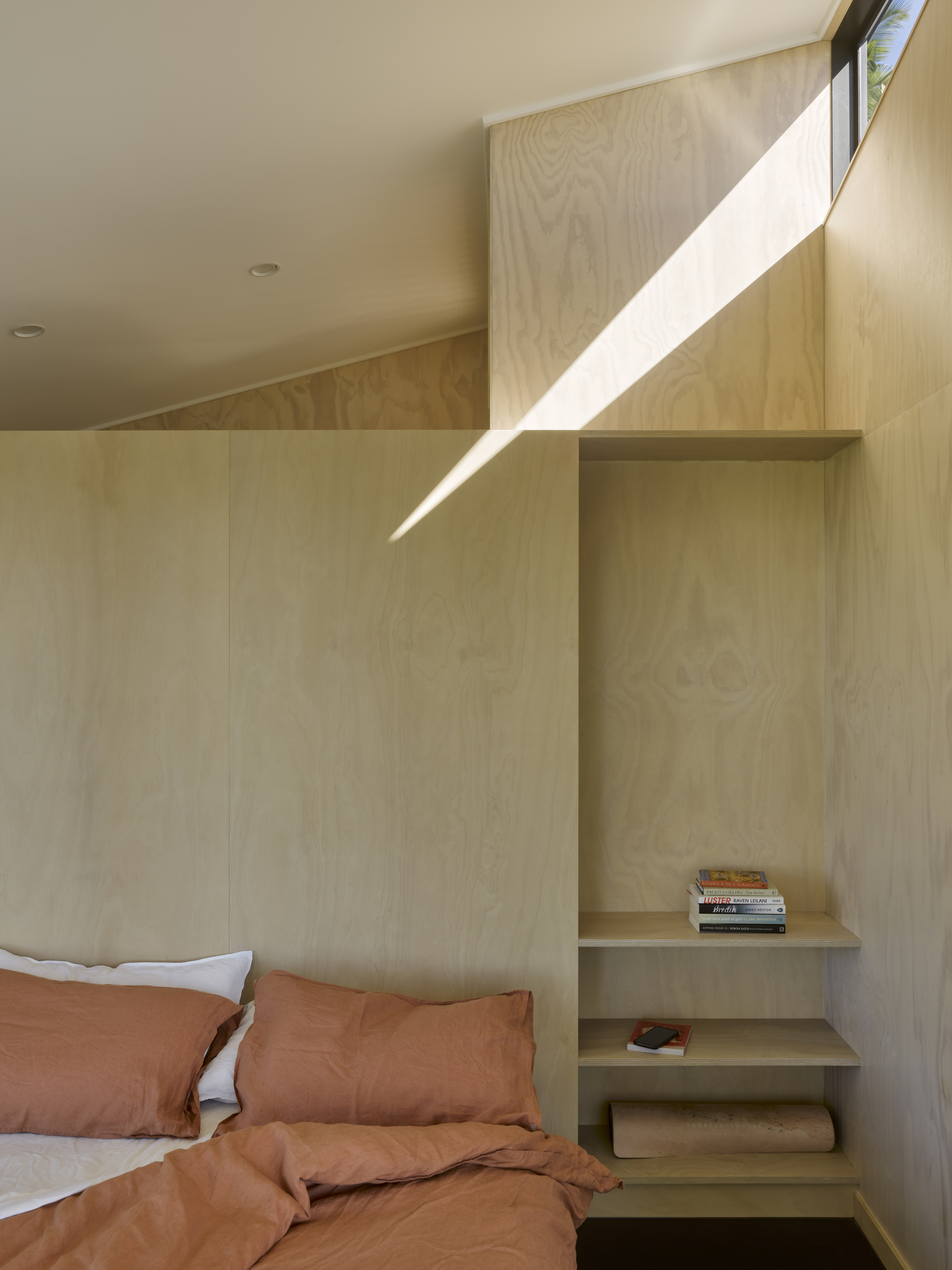 Galeria de Sunrise Studio / Bark Design Architects - 16