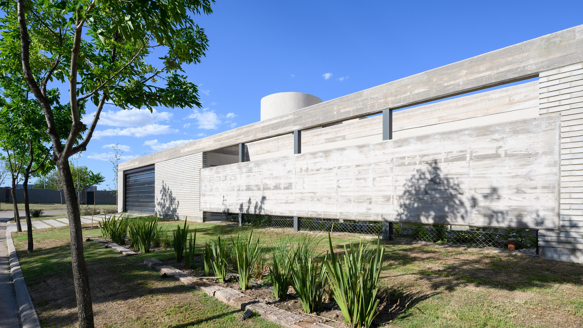 Gallery of LVP House / FLV Arquitectura - 9