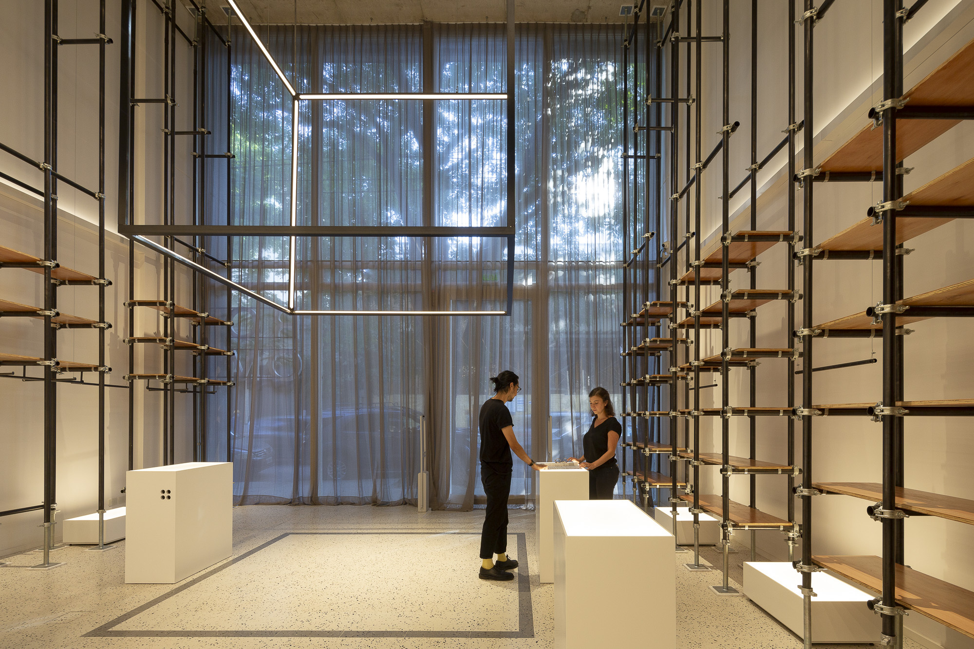 Galería de Local comercial ROOM / Pirca Arquitectura - 3