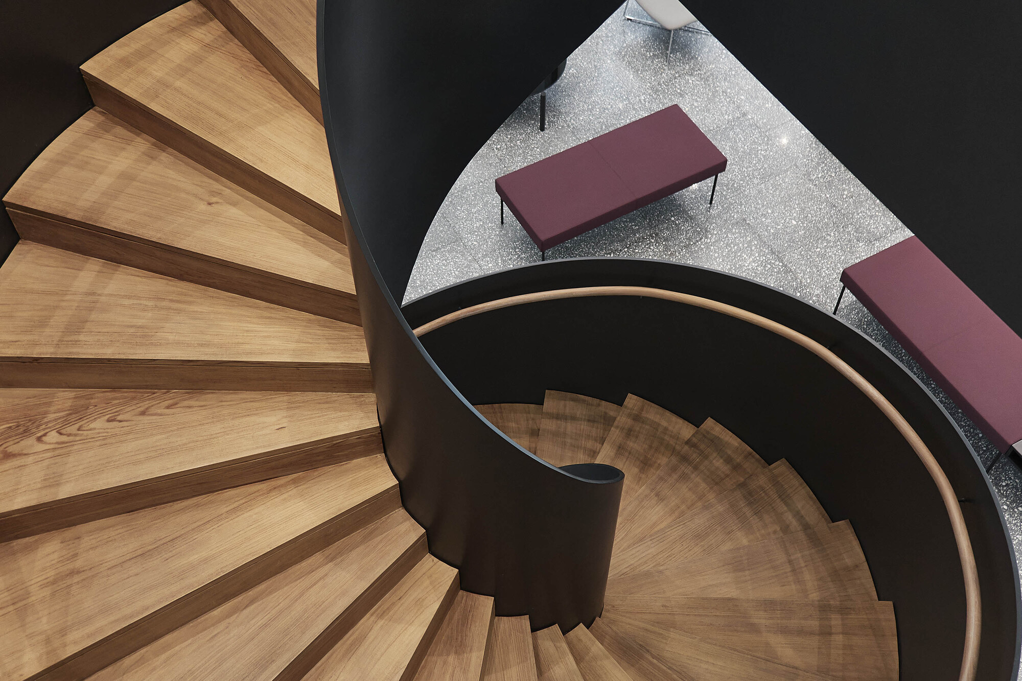 Gallery of Tigermandiri Office Building / Csutoras & Liando - 18