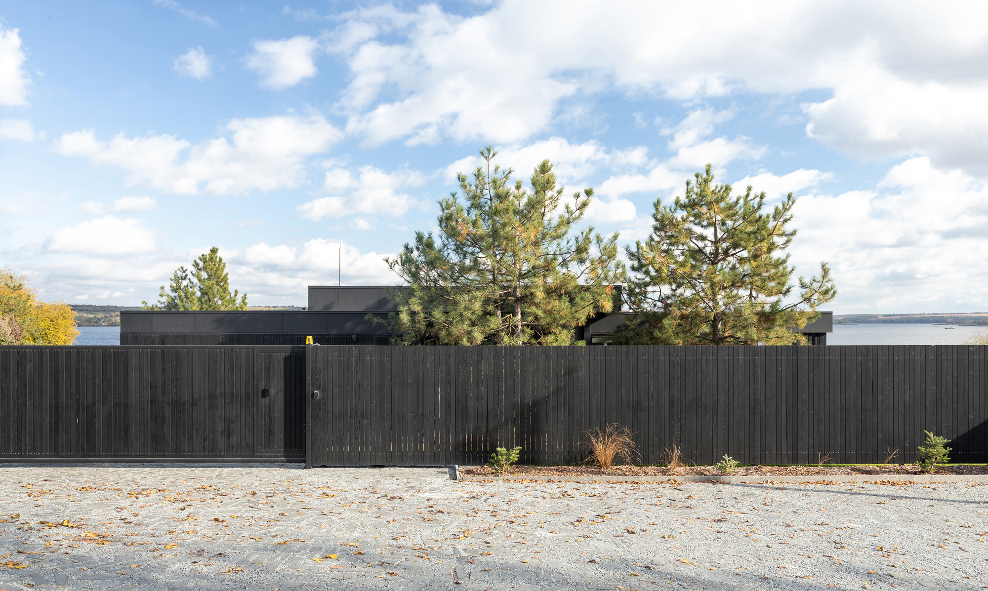 Gallery of H-House / Klochenko Architects - 2