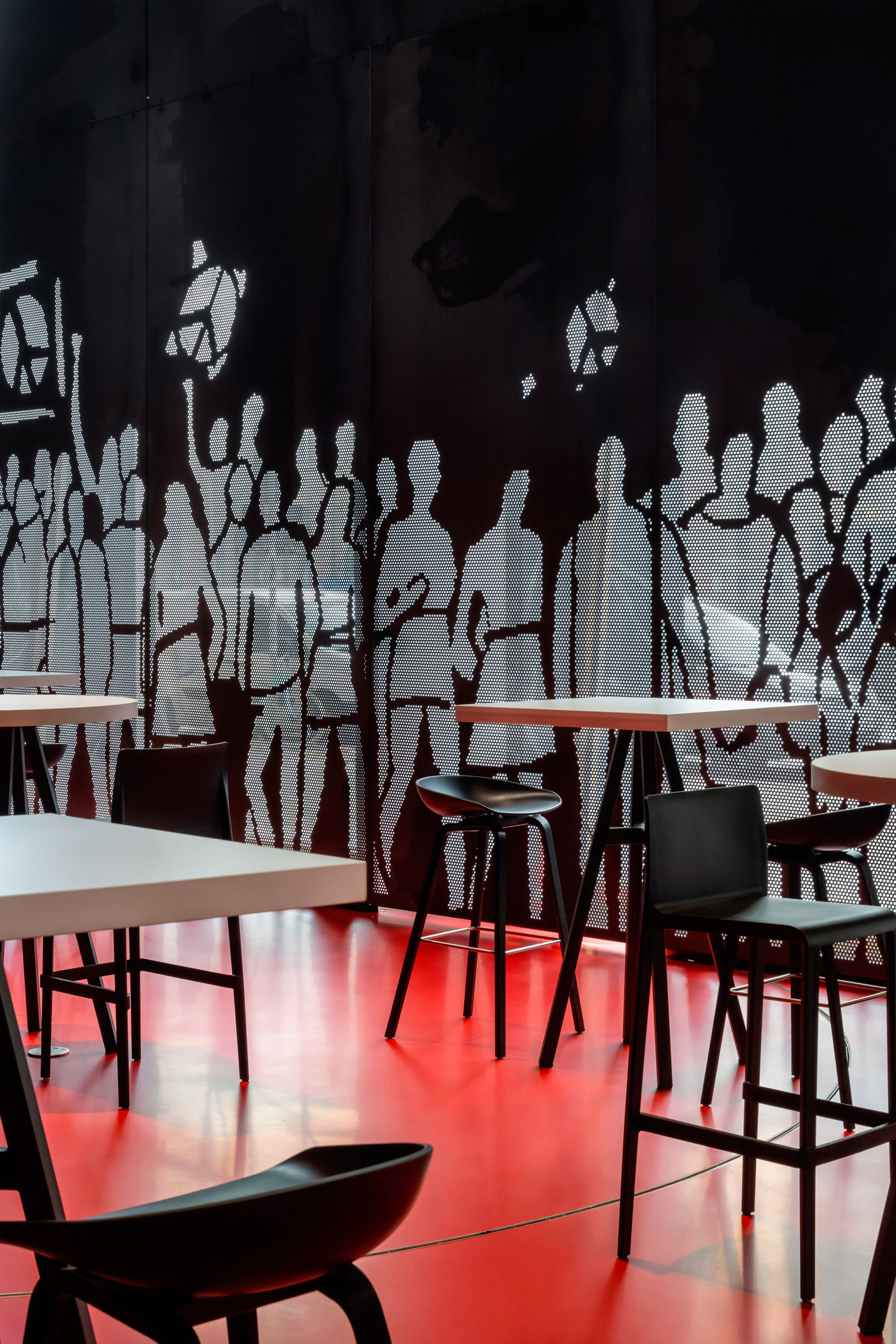 Gallery of Cold War Museum / Tchoban Voss Architekten - 14