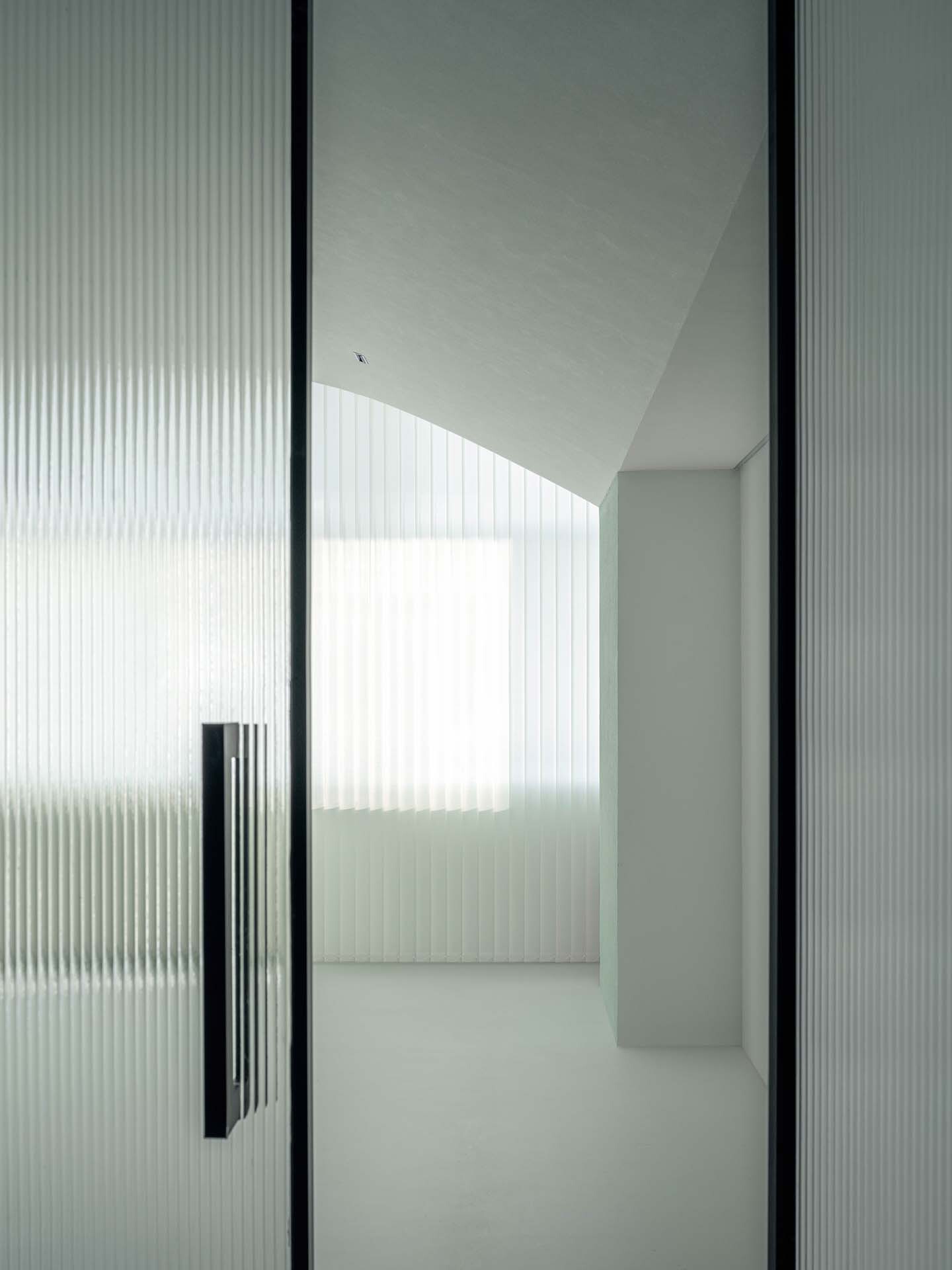 Gallery of DRM Psychological Counseling Kunshan Center / SWOOP STUDIO - 19