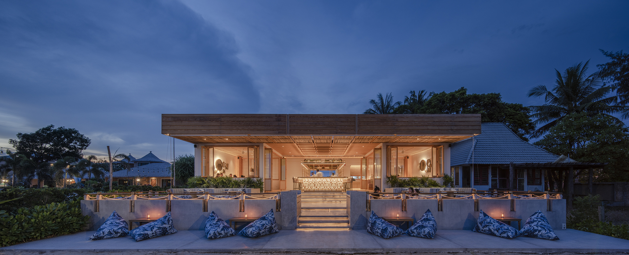 Gallery of Sand Beach Club / Taste Space - 18