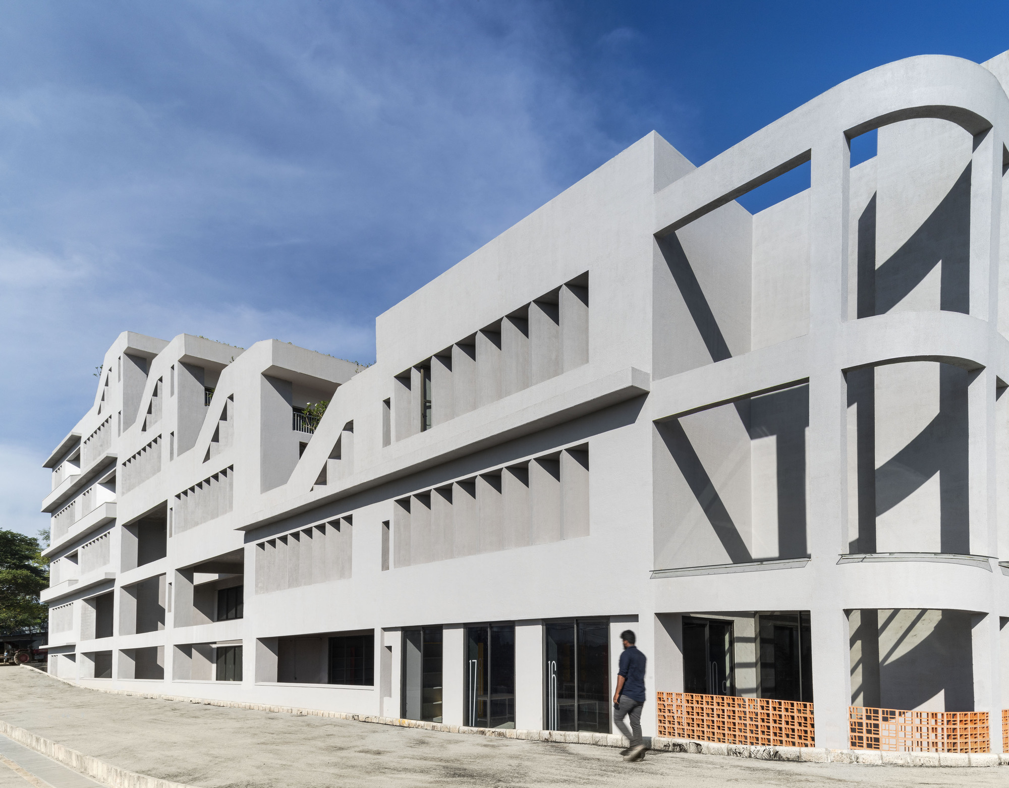 Gallery of MSAP Architecture & Design School / The Purple Ink Studio - 8