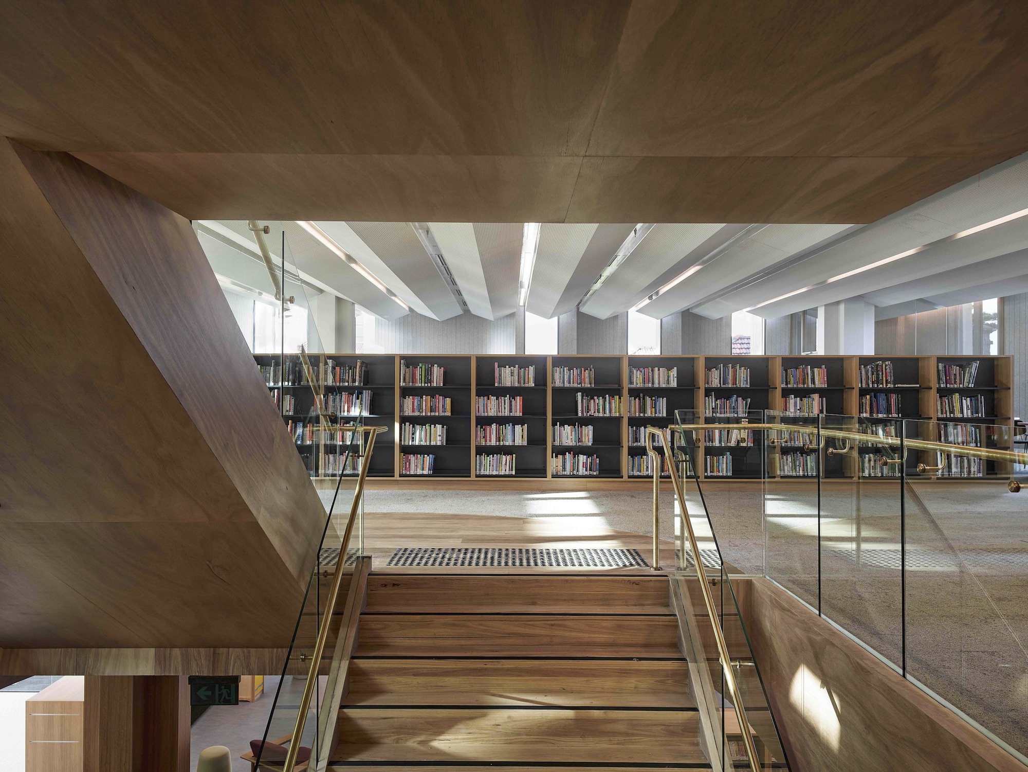 Gallery of Warrnambool Learning and Library Centre / Kosloff Architecture - 8