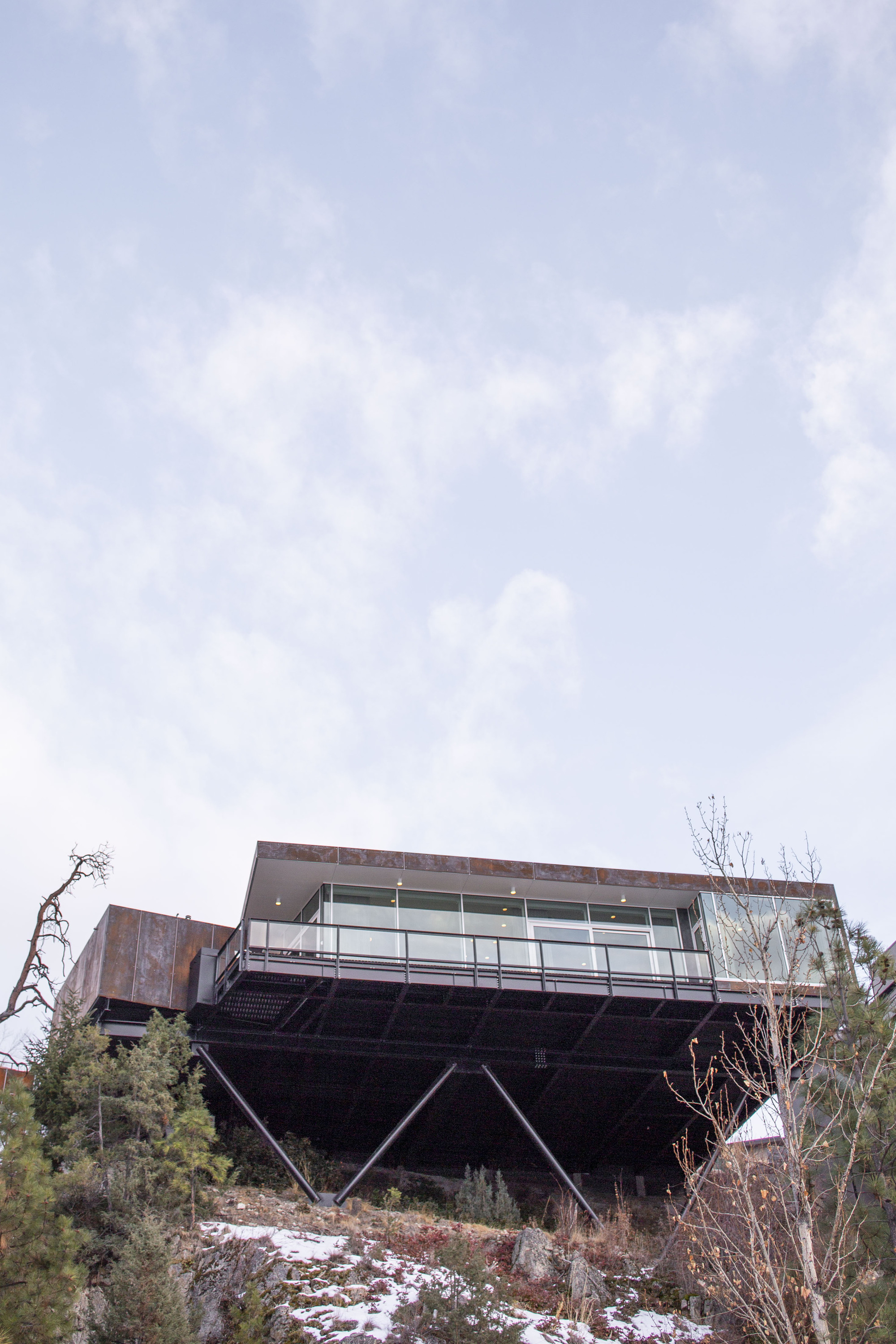 Gallery of Alton Cliff House / f2a architecture - 8