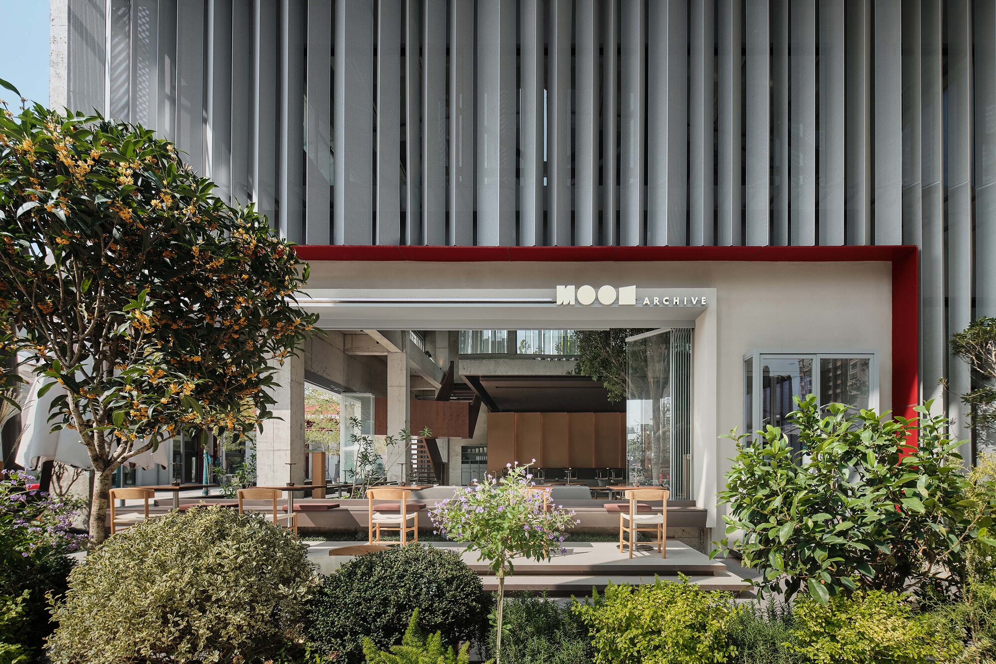 Gallery of MOOI ARCHIVE Restaurant / TRIOSTUDIO - 6