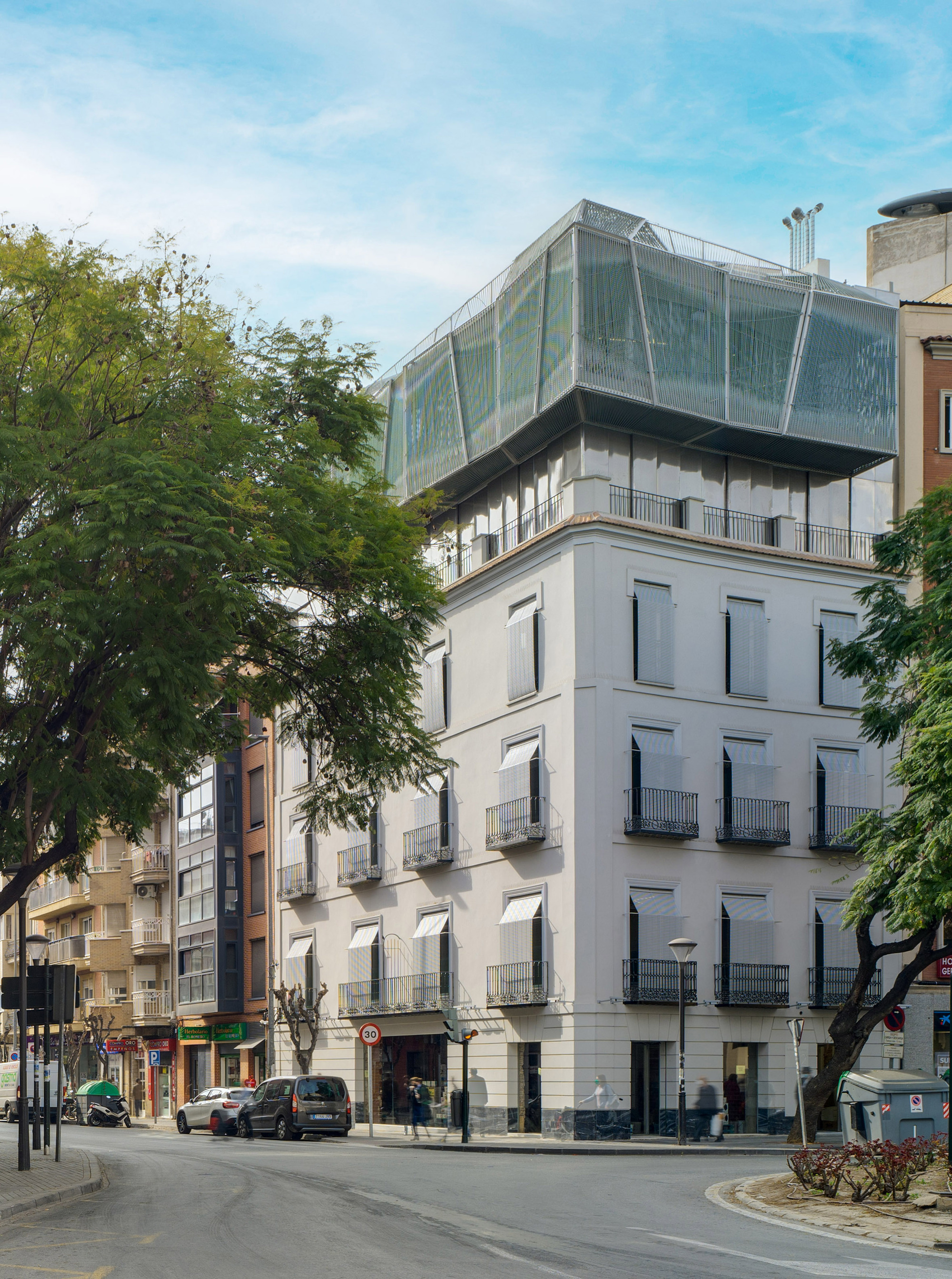 Galeria de Edifício Baltasar / Santa-Cruz Arquitectura - 2