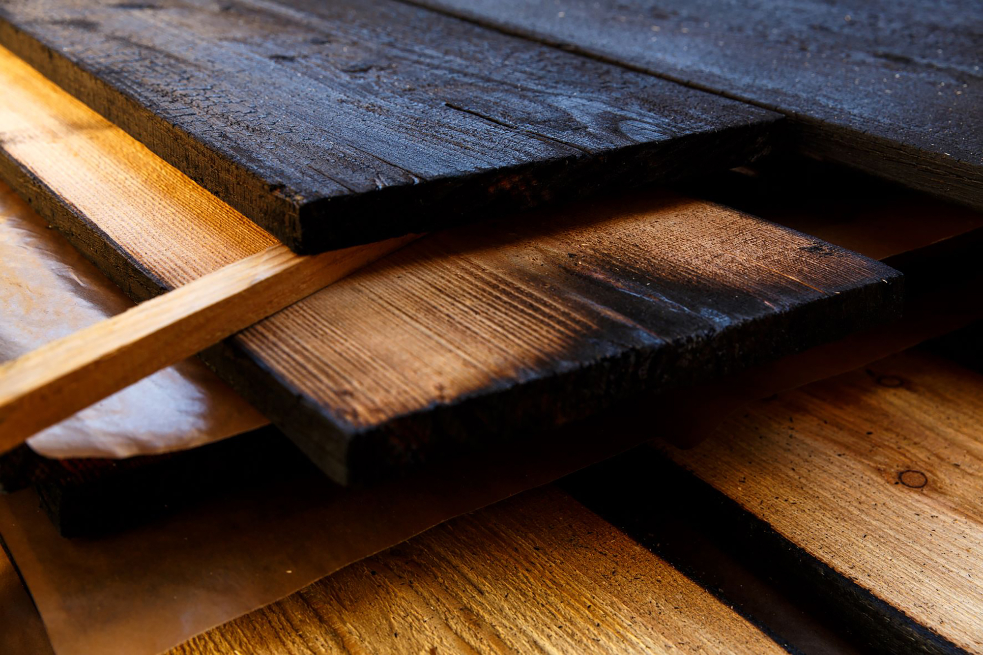 Gallery of Conversion of an Old Locksmith Shop / ALAS Alarcon Linde ...