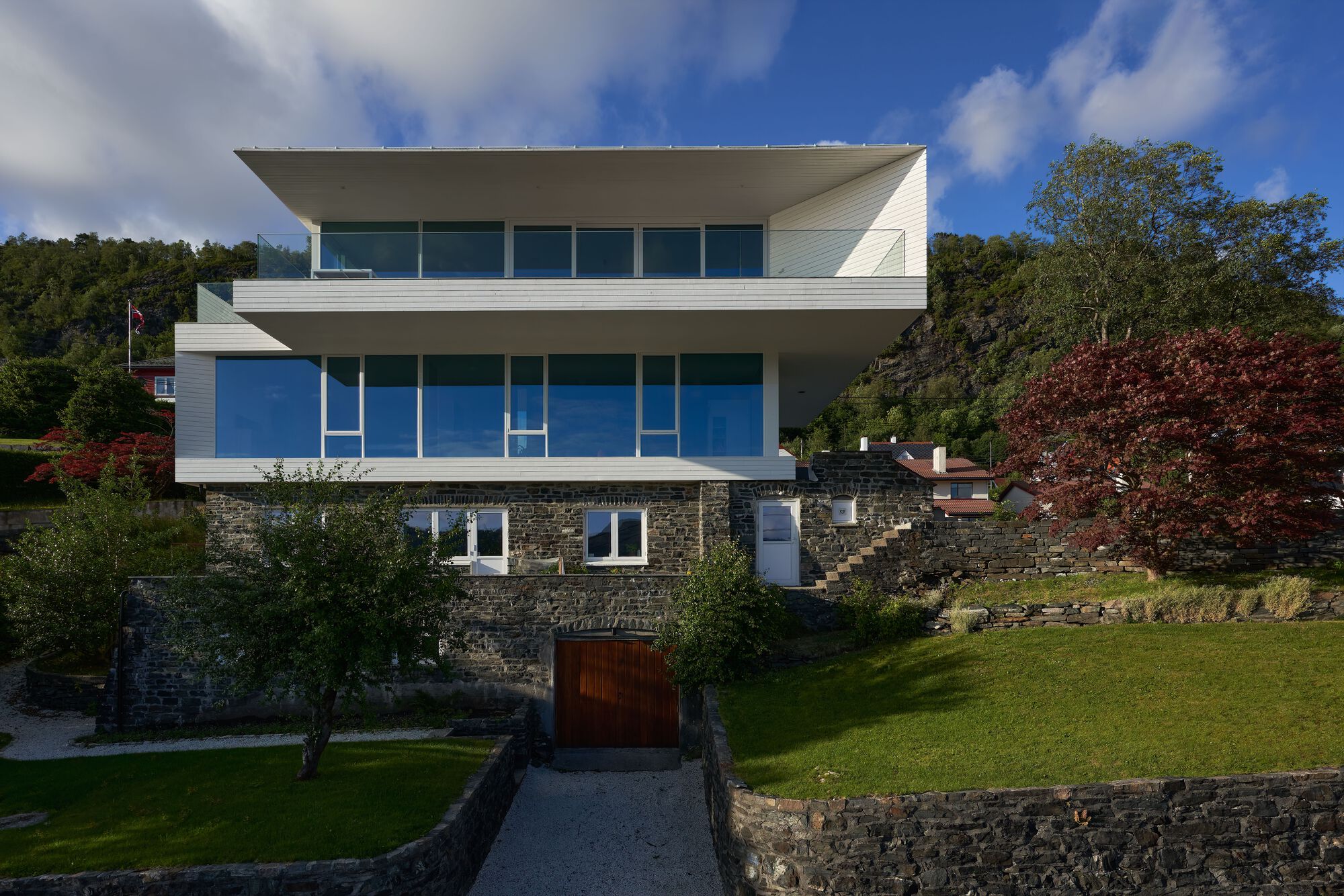 Gallery of Villa Refsnes / Saunders Architecture - 3