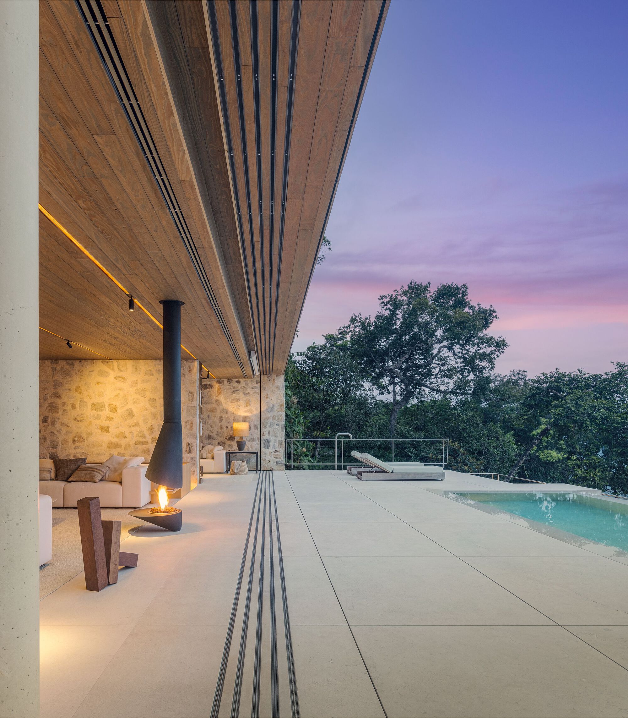 Gallery of LAB House / Studio Arthur Casas - 21